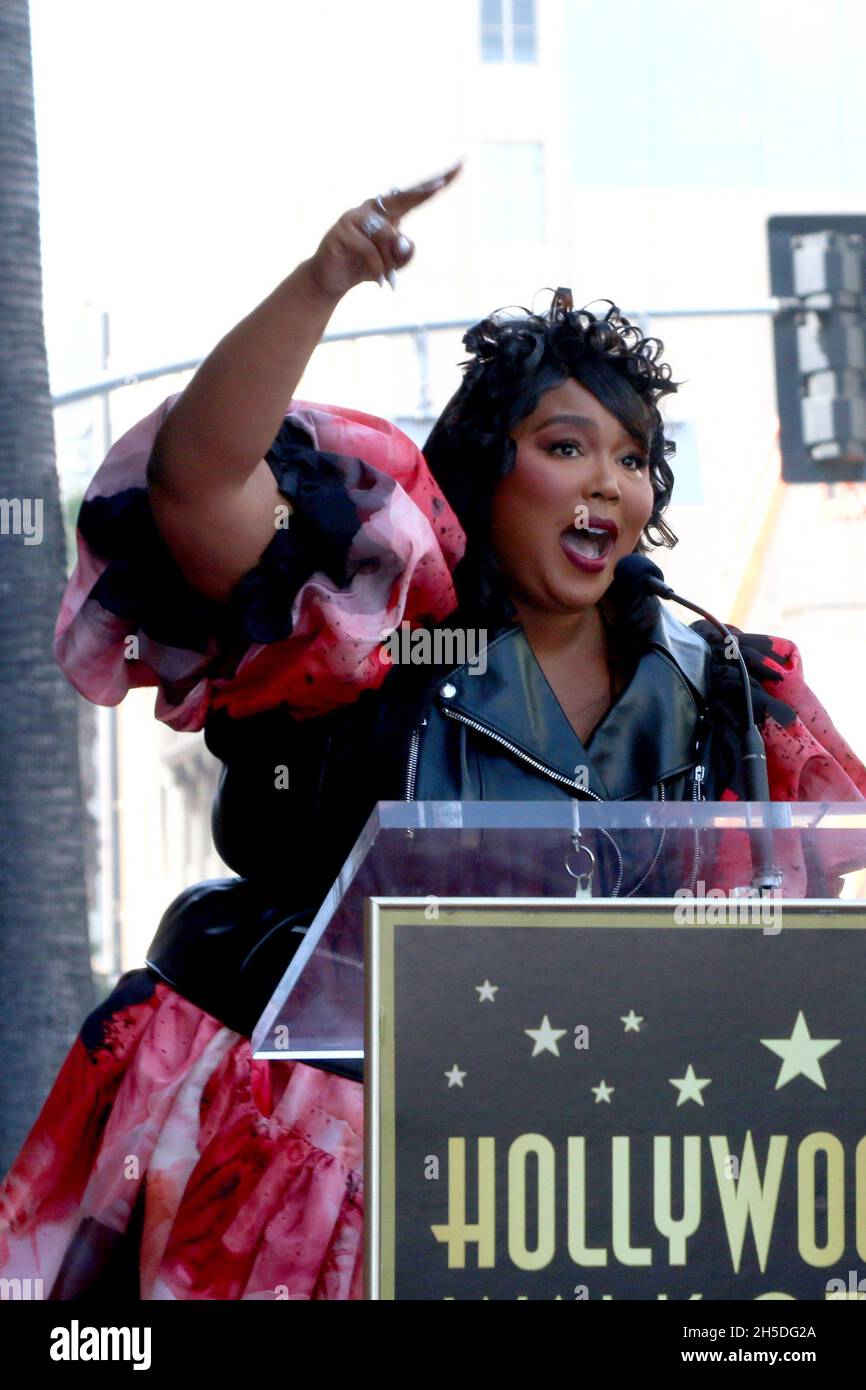 Los Angeles, CA. 8th Nov, 2021. Lizzo at a public appearance for Star ...