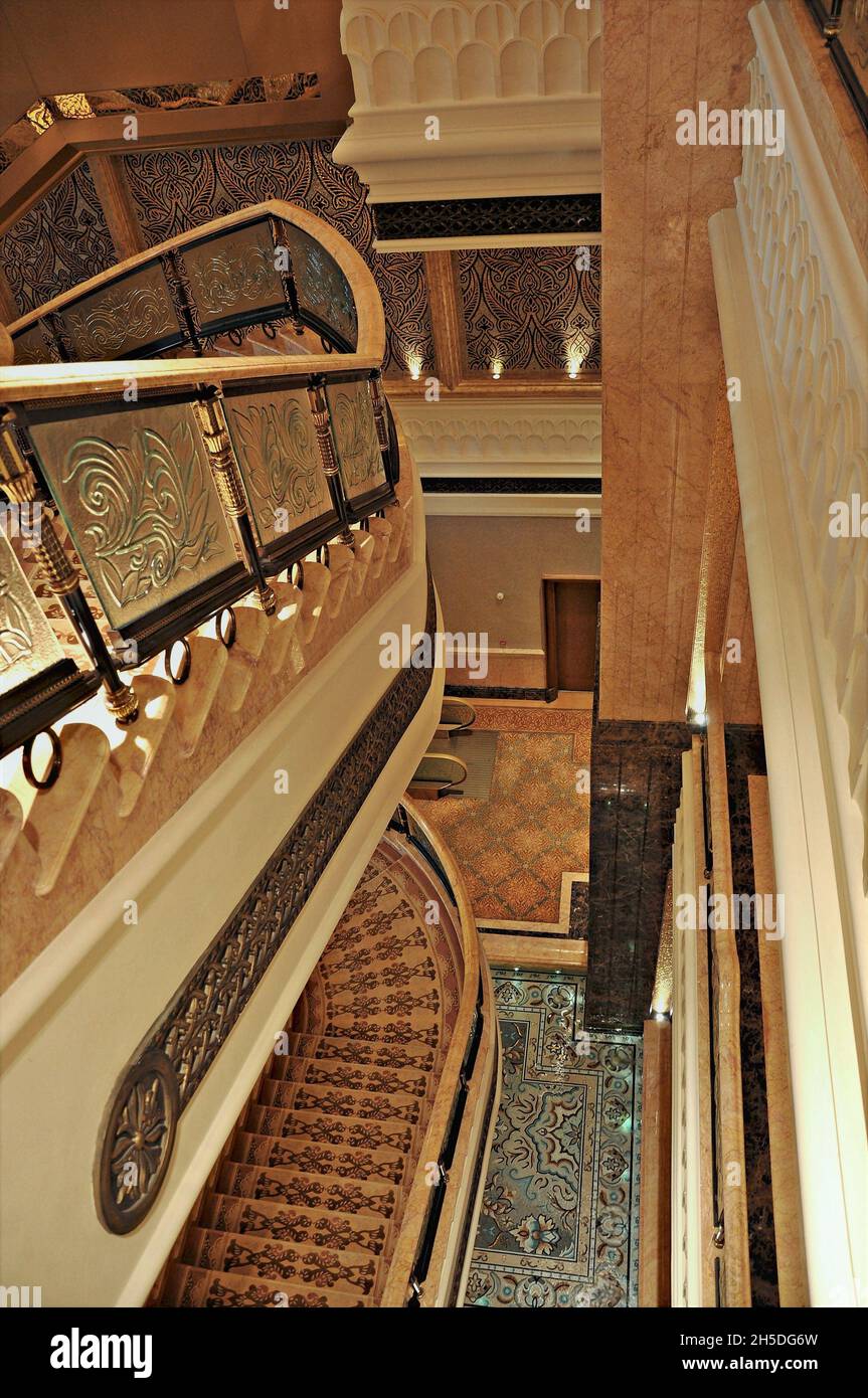 Inside emirates palace hi-res stock photography and images - Alamy