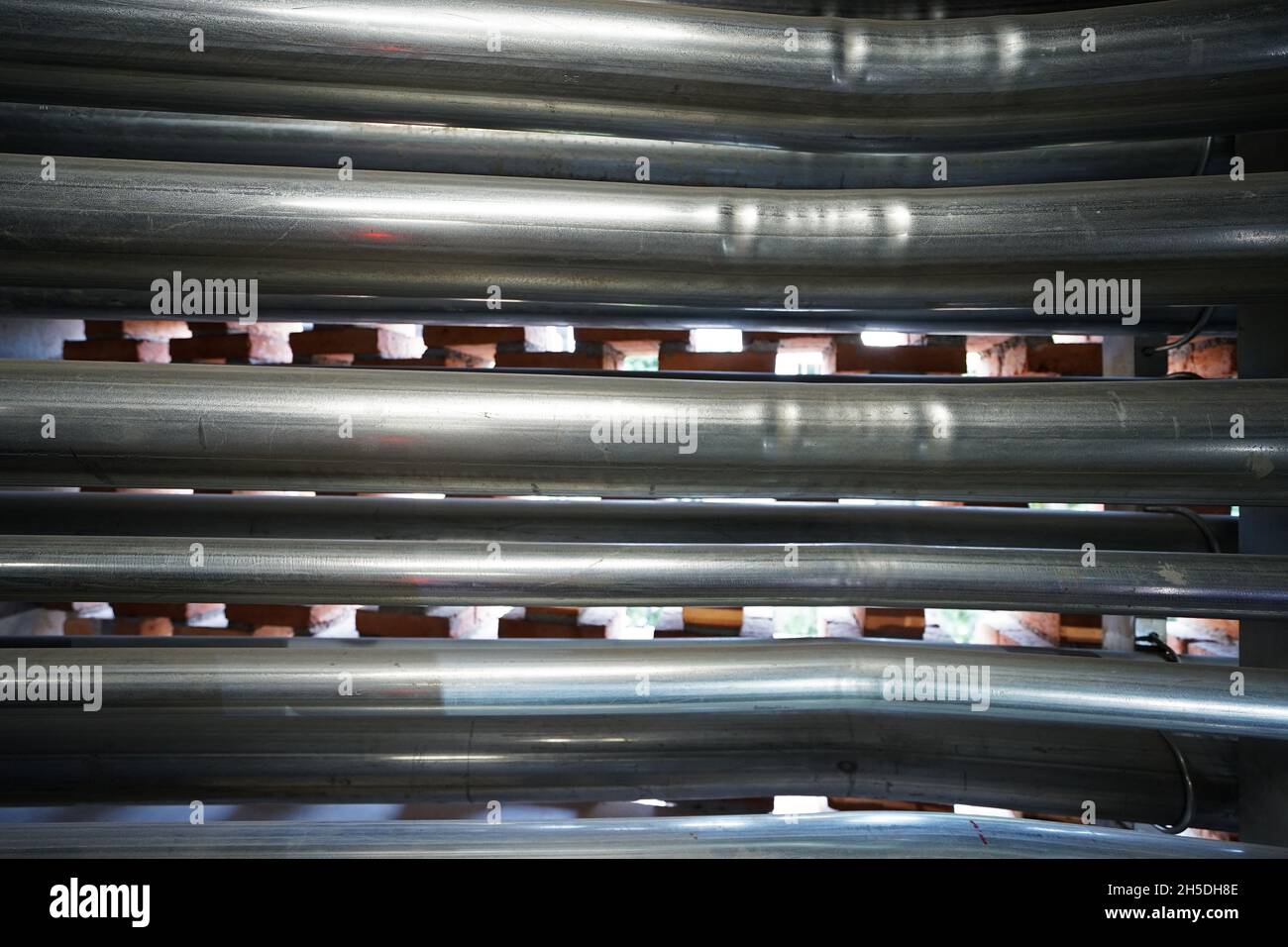 Silver pipes metal plumbing hi-res stock photography and images - Alamy