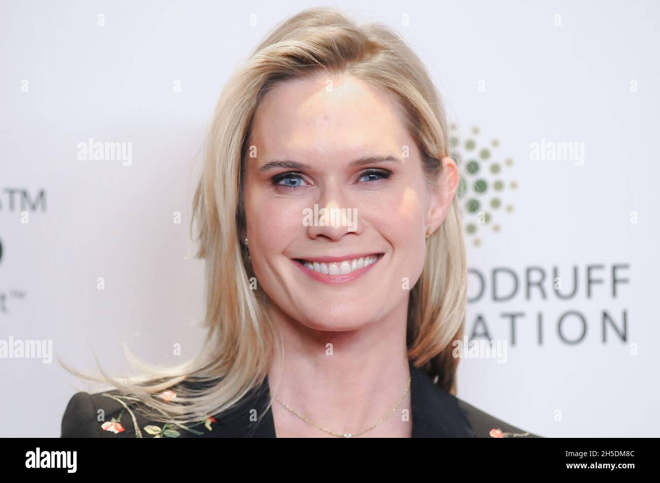 Stephanie March attends the 15th Annual Stand Up for Heroes in New York ...