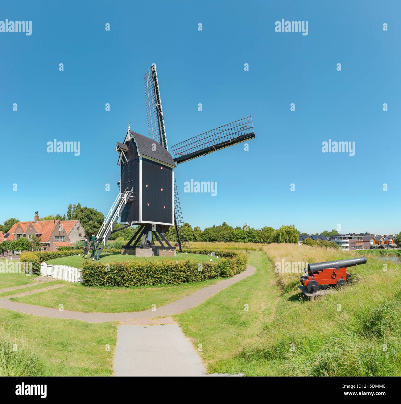 Historic vliegend hert windmill hi-res stock photography and images - Alamy