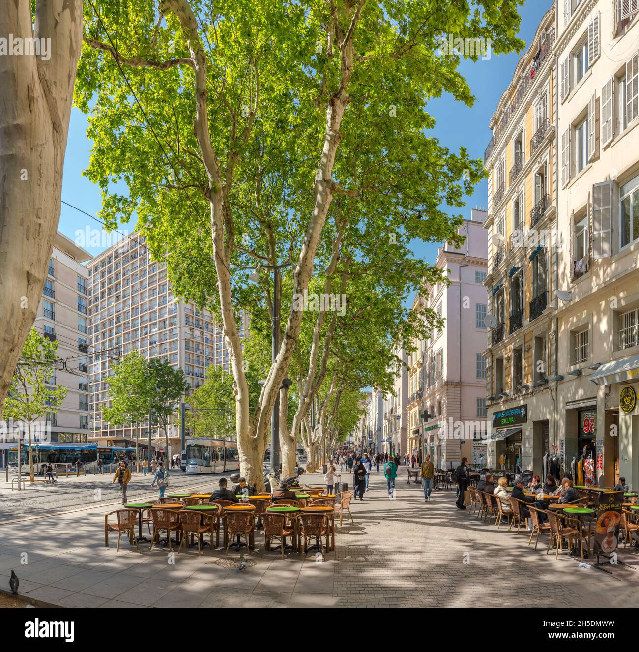 Cours Belsunce *** Local Caption *** Marseille, France, city, village ...