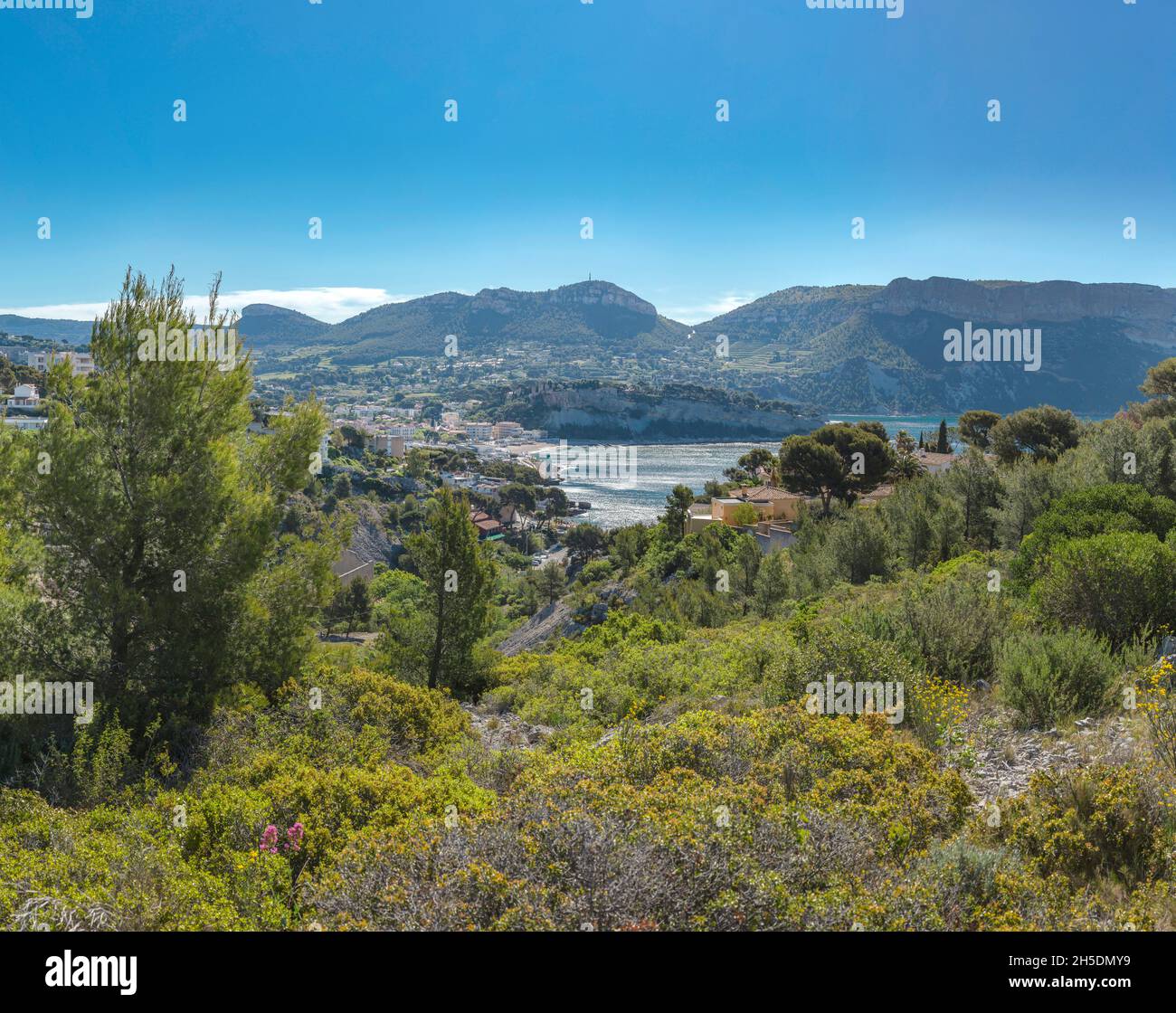 Grande mer cassis hi-res stock photography and images - Alamy