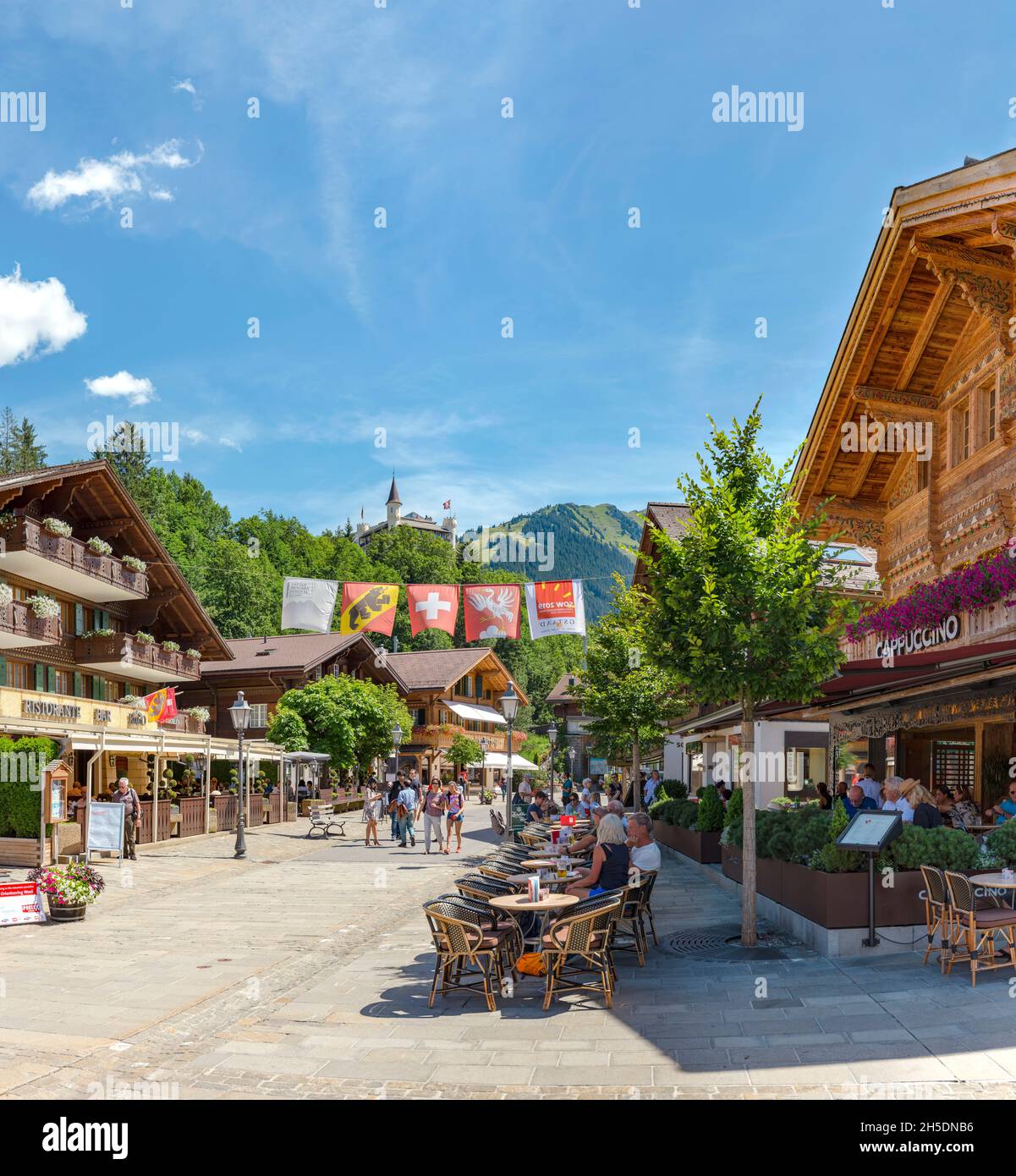 Shops in chalet-style at the Promenade *** Local Caption *** Gstaad ...