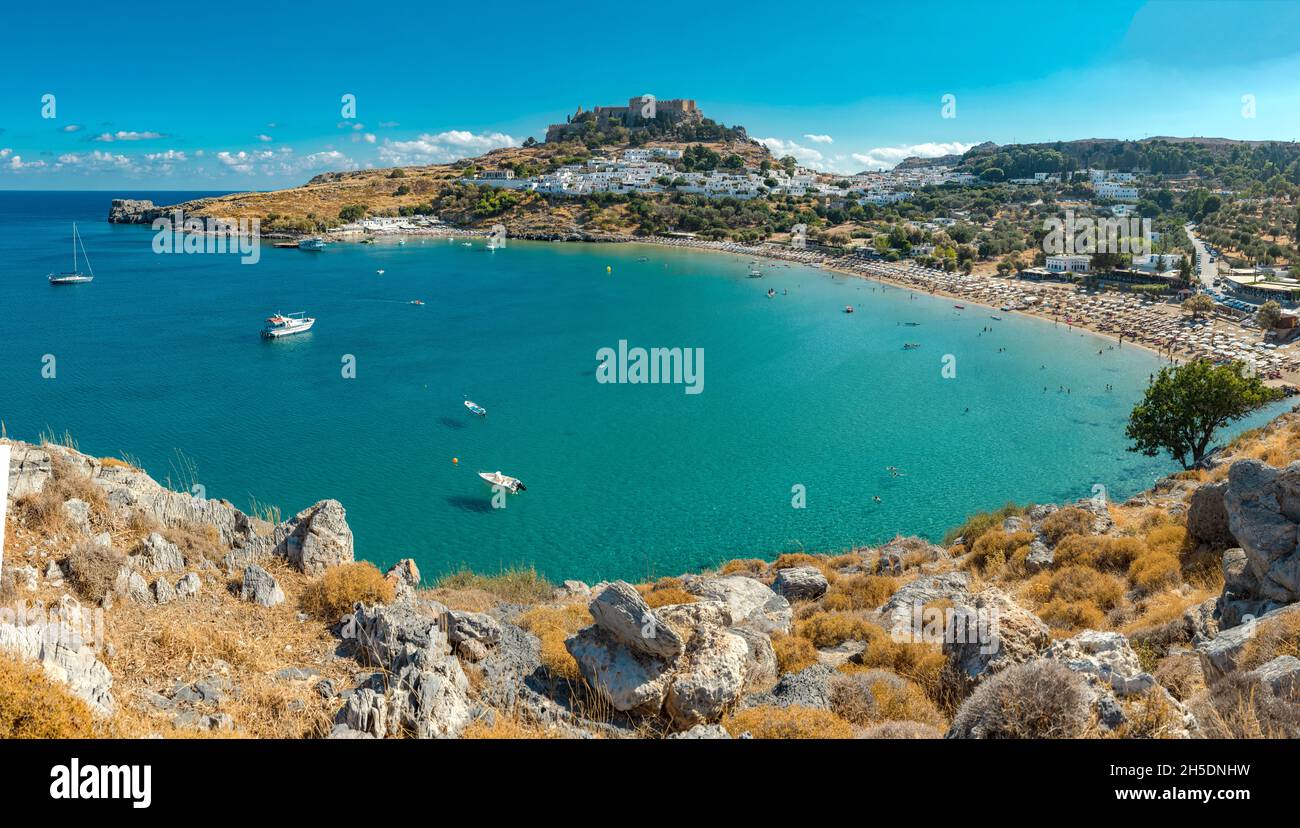 Lindos Bay and beach *** Local Caption *** Lindos, Rhodos, Rhodes ...