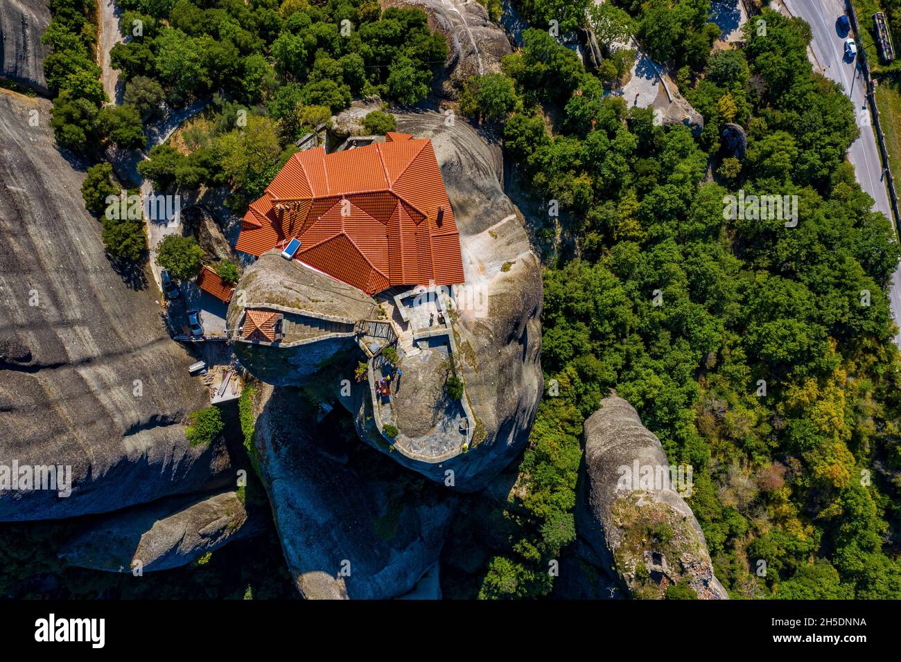 Meteora Klöster aus der Luft | Luftbilder von den Meteora Klöstern in ...