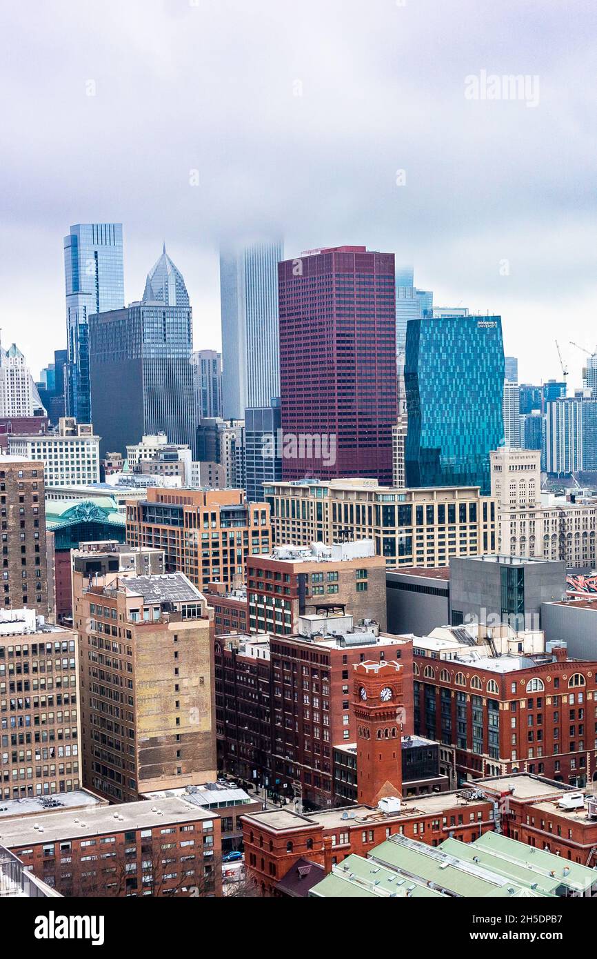 Nondescript skyline hi-res stock photography and images - Alamy