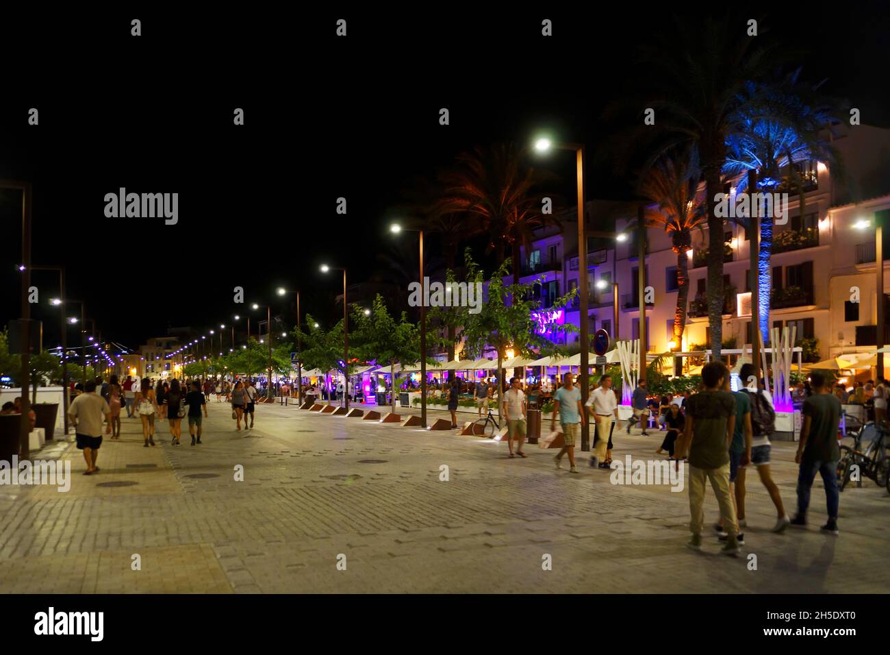 Nightlife balearic islands hi-res stock photography and images - Alamy