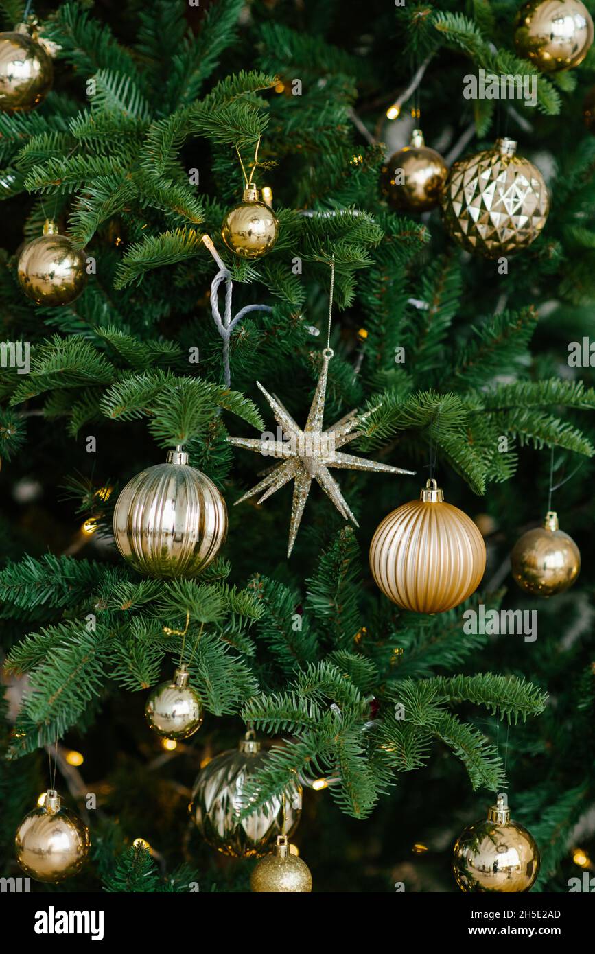 Close up blurred golden balls hi-res stock photography and images - Alamy