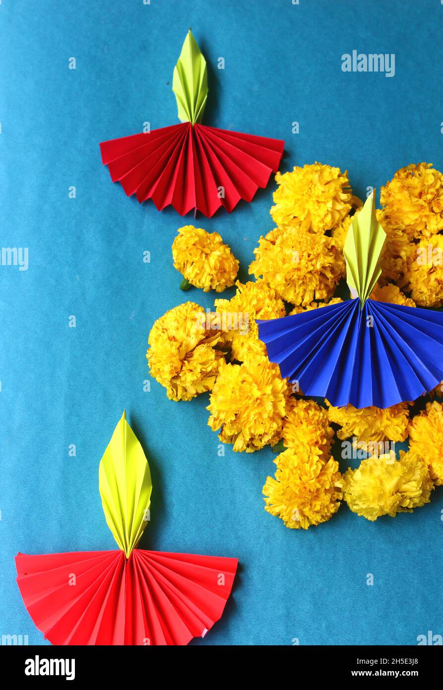 Marigold flowers indian asian hi-res stock photography and images - Alamy