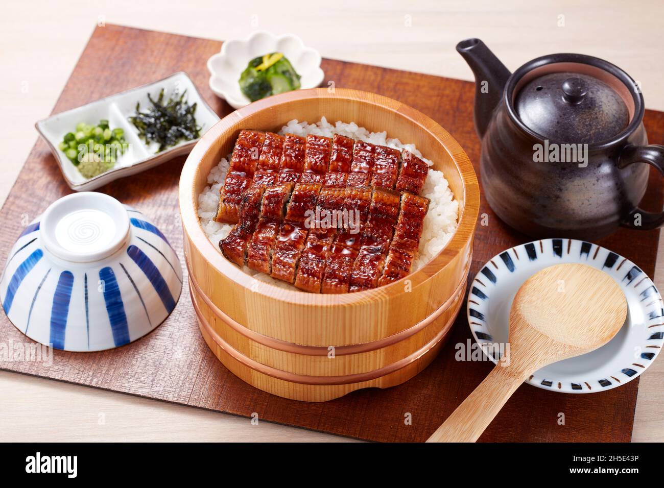 Eel soup japan hi-res stock photography and images - Alamy