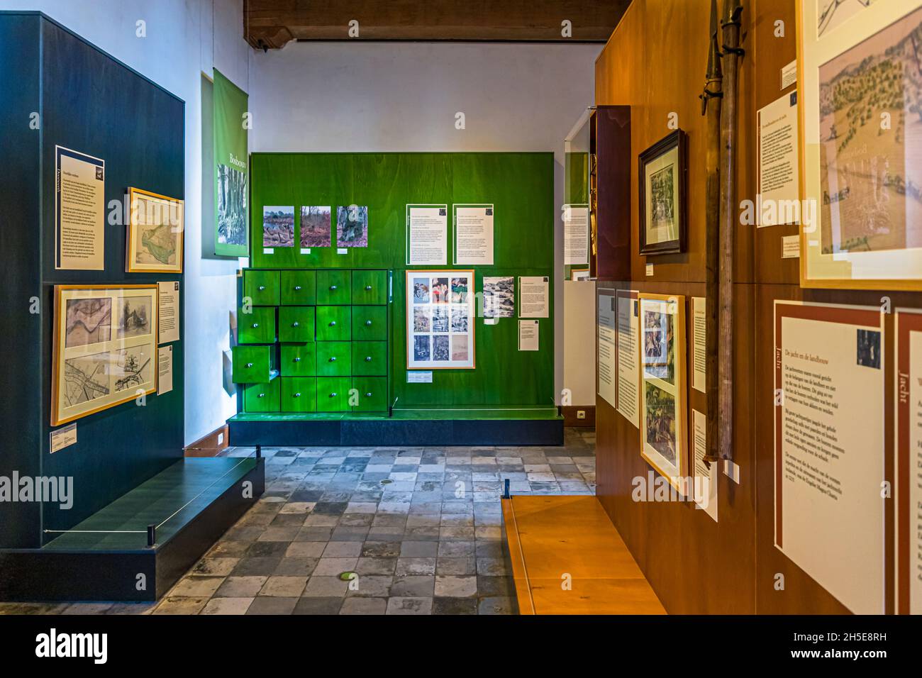 Doorwerth Castle houses three museums. Doorwerth, Netherlands. The ...