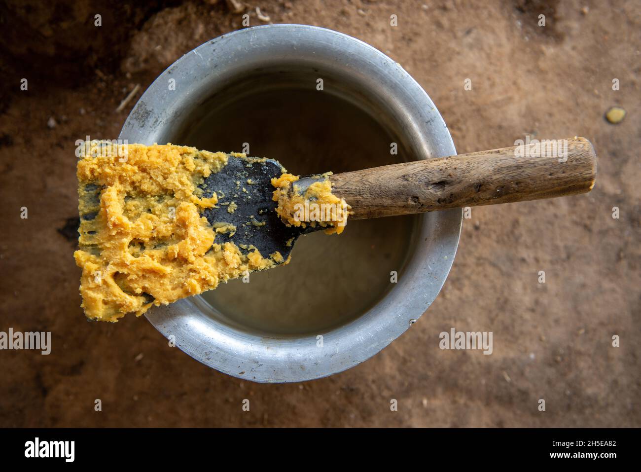 Indian jaggery production hi-res stock photography and images - Alamy