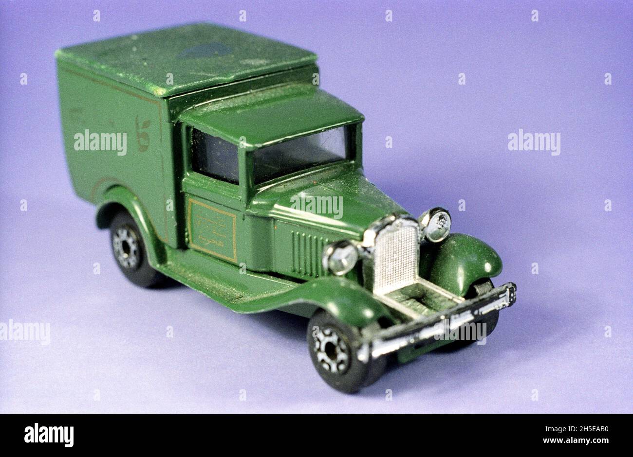 Van green hi-res stock photography and images - Alamy