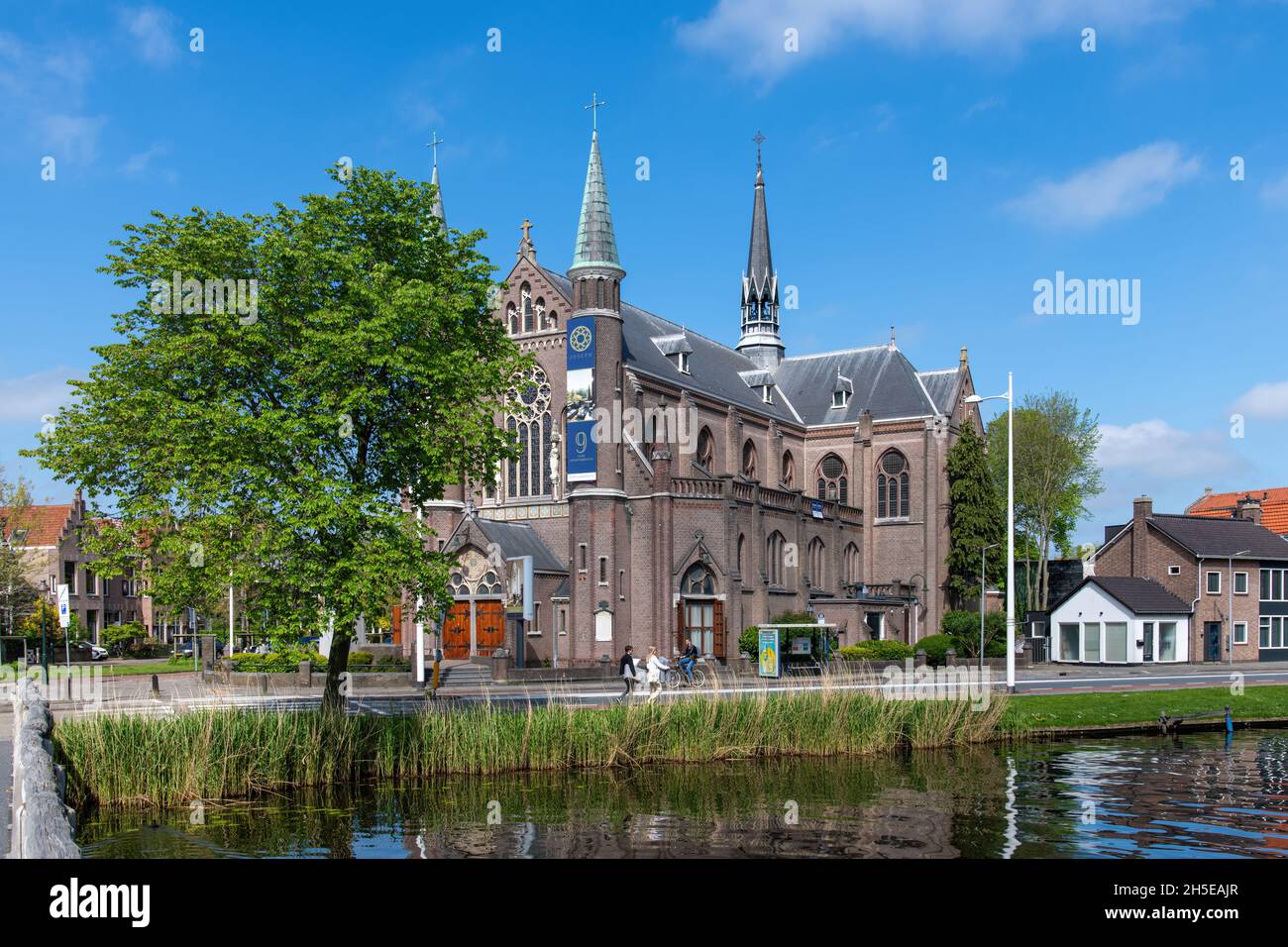 Alkmaar, The Netherlands-June 2021: View from water of the Singelgracht ...