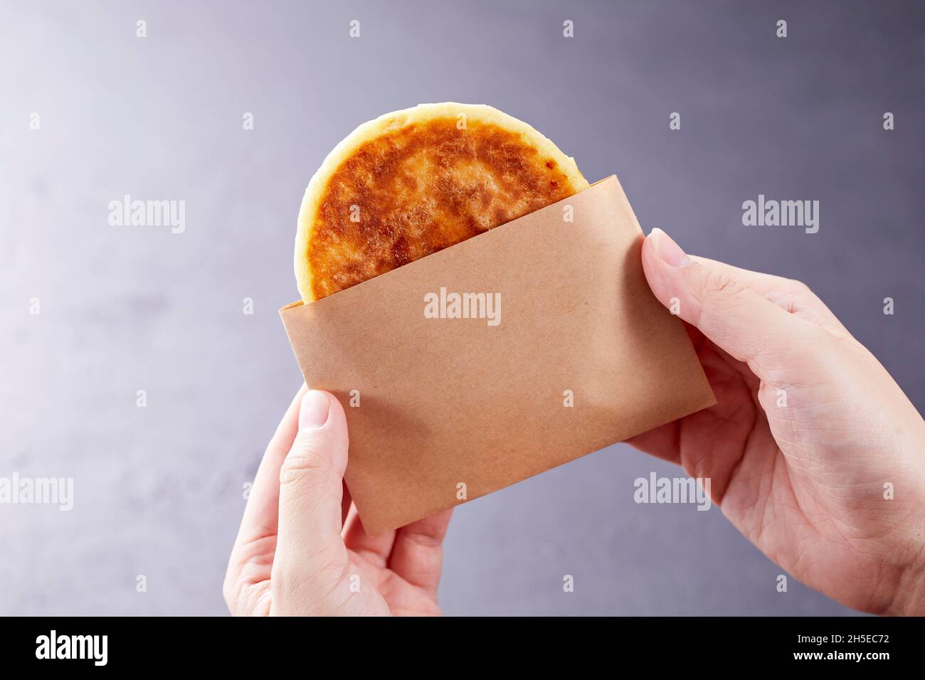 Rice pancake wrap hi-res stock photography and images - Alamy