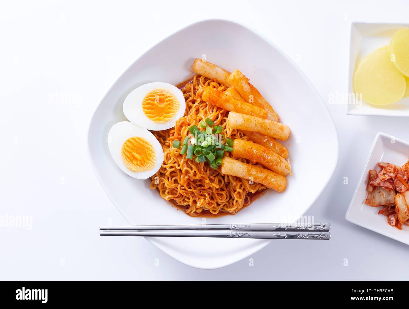 Tteokbokki topokki hi-res stock photography and images - Alamy