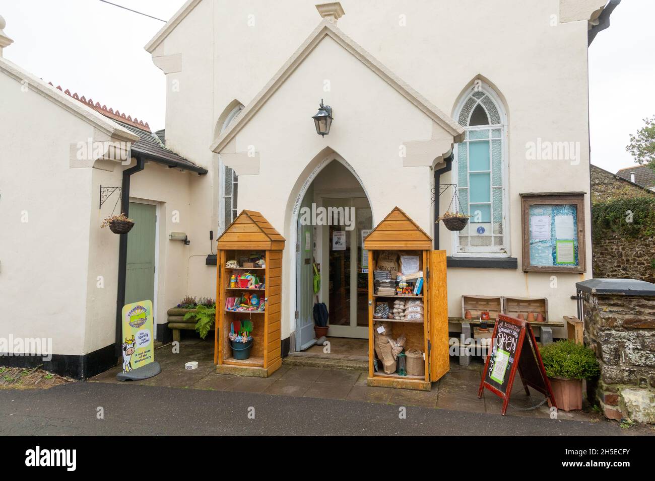 High Bickington Community Shop, Umberleigh ,North Devon , England ...