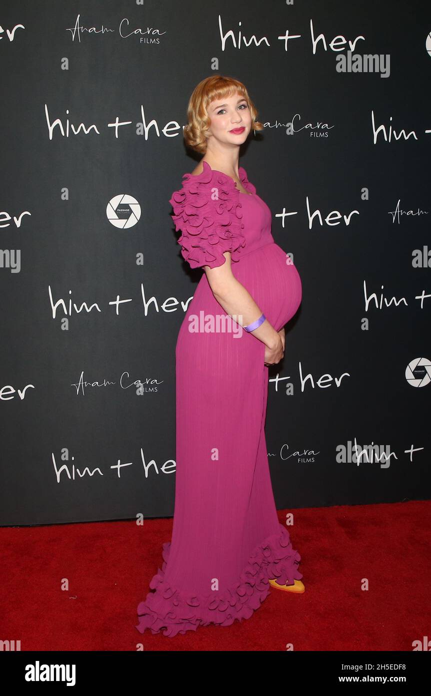 Los Angeles, Ca. 8th Nov, 2021. Cristina Spruell, at the premiere of ...