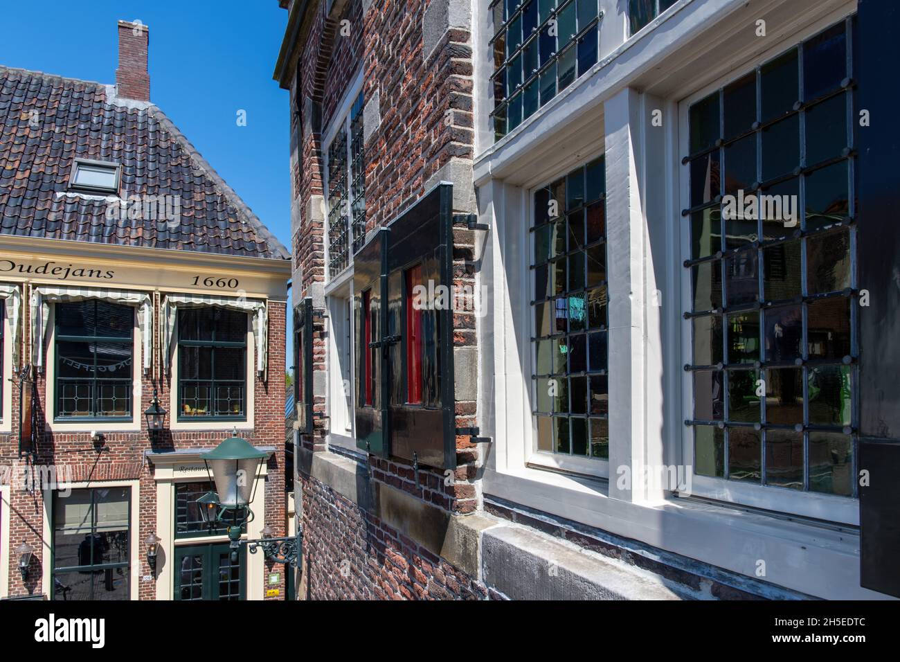 1660 restaurant hi-res stock photography and images - Alamy