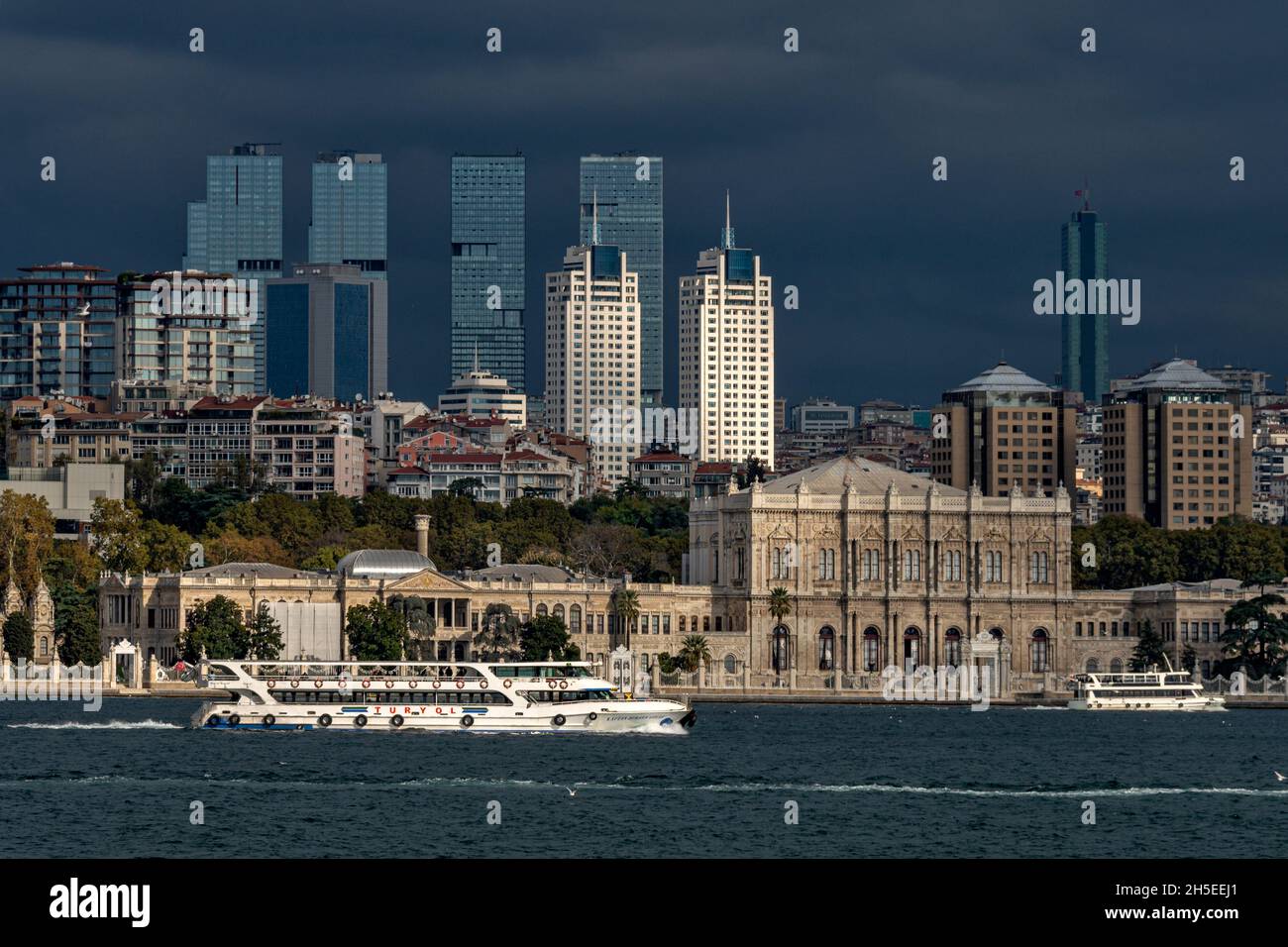 Middle east as seen from space hi-res stock photography and images - Alamy