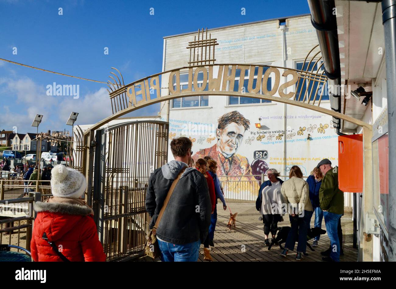 Southwold pier george orwell hi-res stock photography and images - Alamy