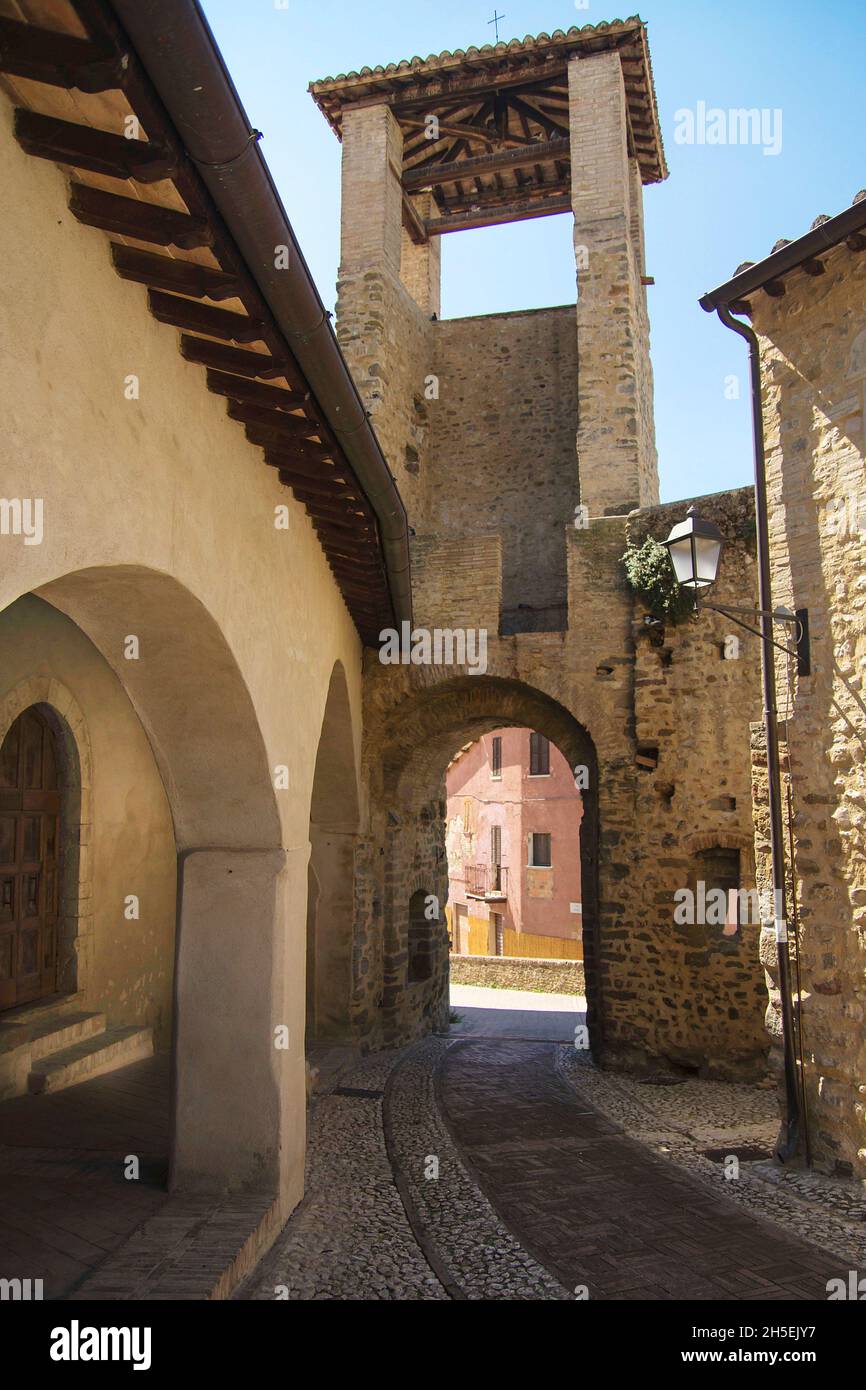 Old Town, Castle gate, Castel Ritaldi, Umbria, Italy, Europe Stock ...