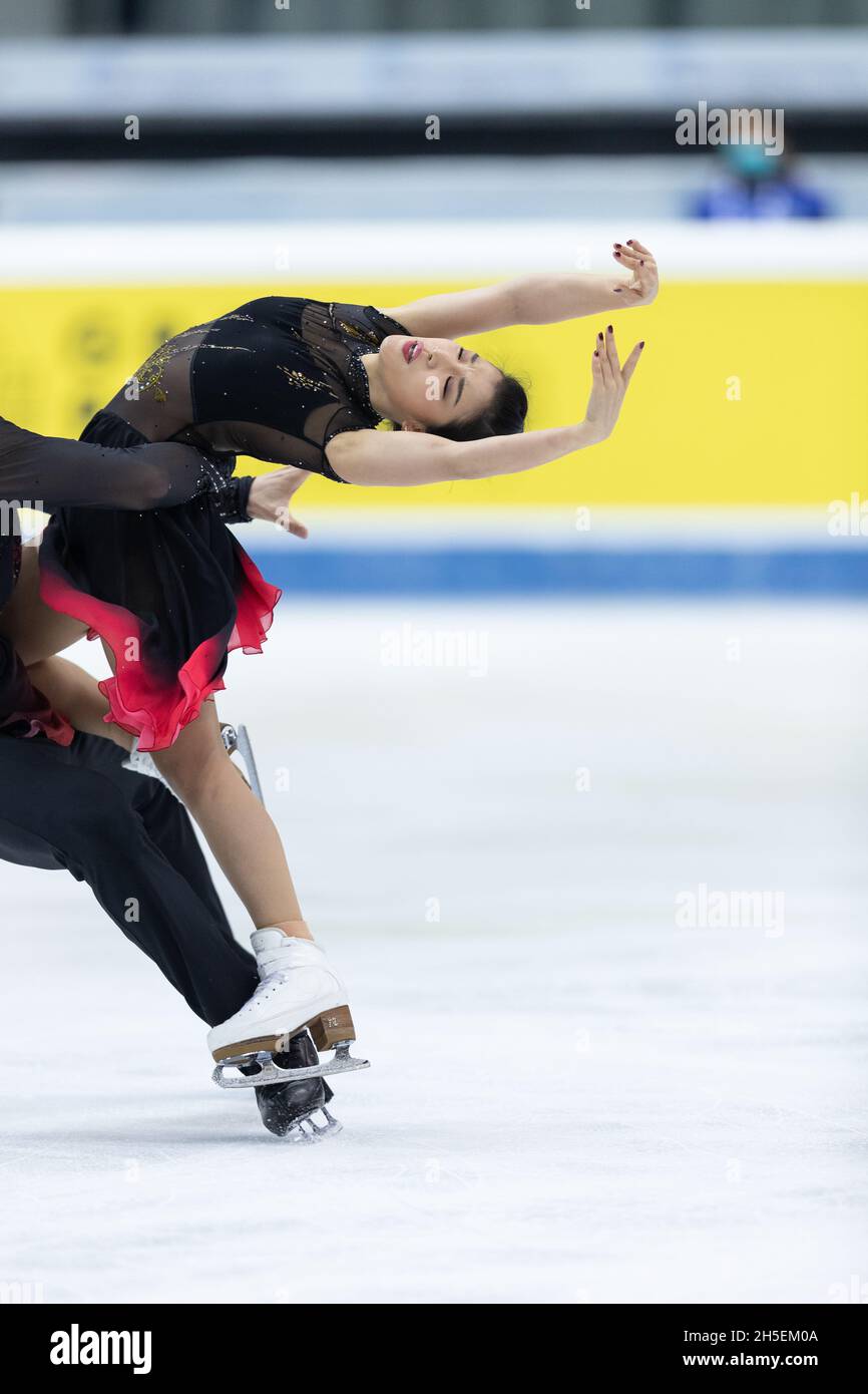 Shiyue Wang and Xinyu Liu from China compete in the free dance - Gran ...