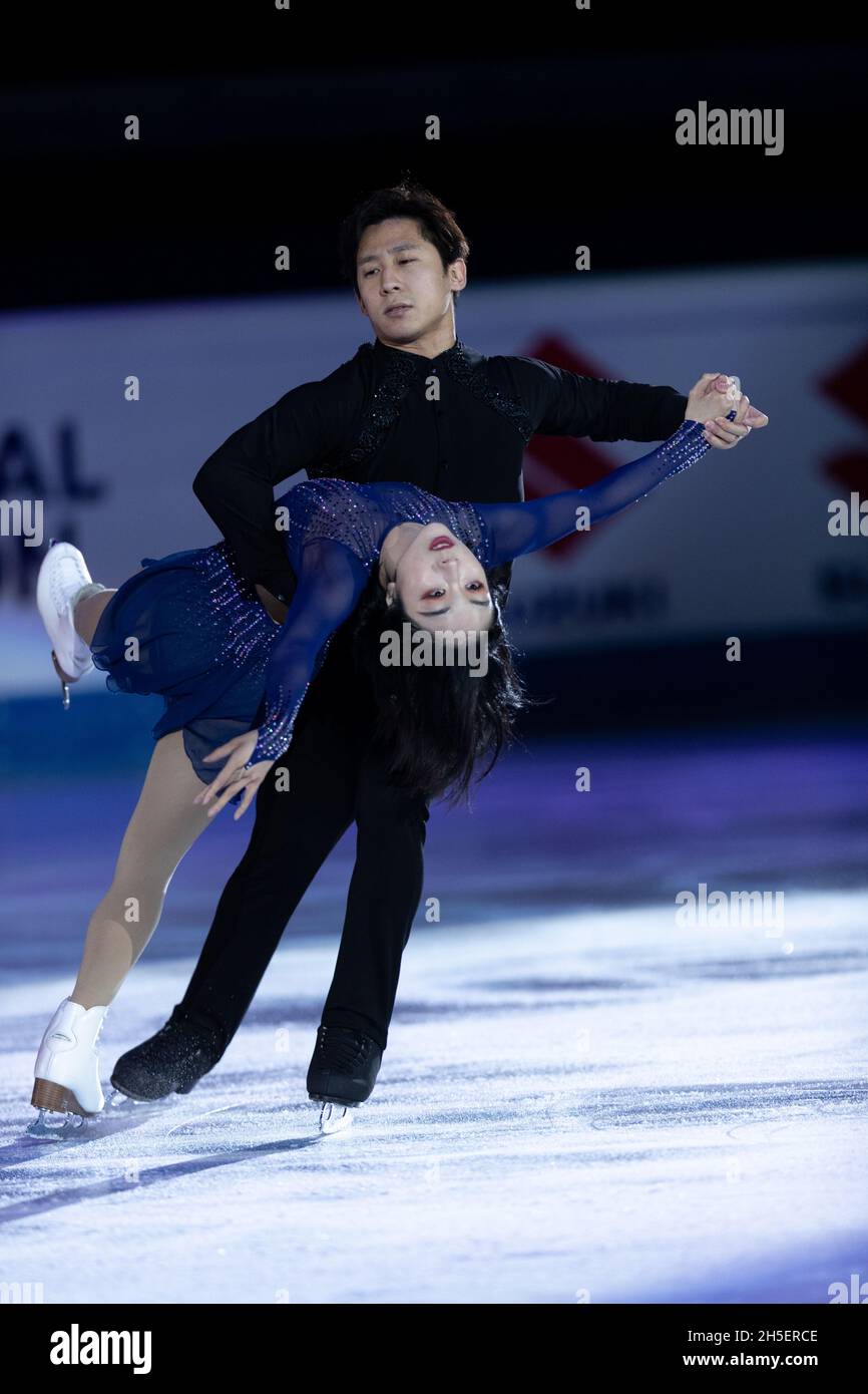 Wenjing Sui and Cong Han from China perform in the gala exhibition ...