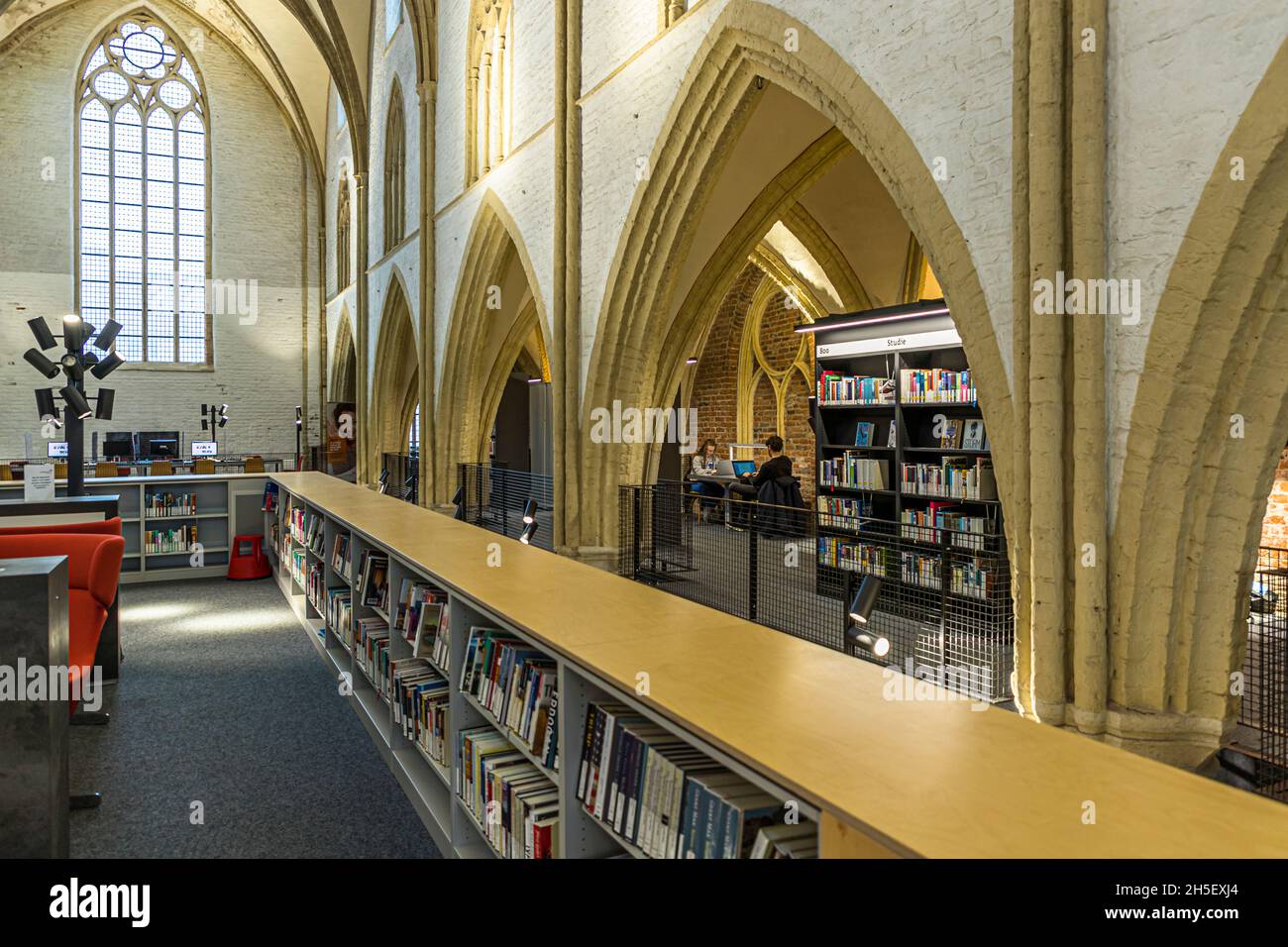 Public library in the Broederenkerk of Zutphen, Netherlands Stock Photo ...