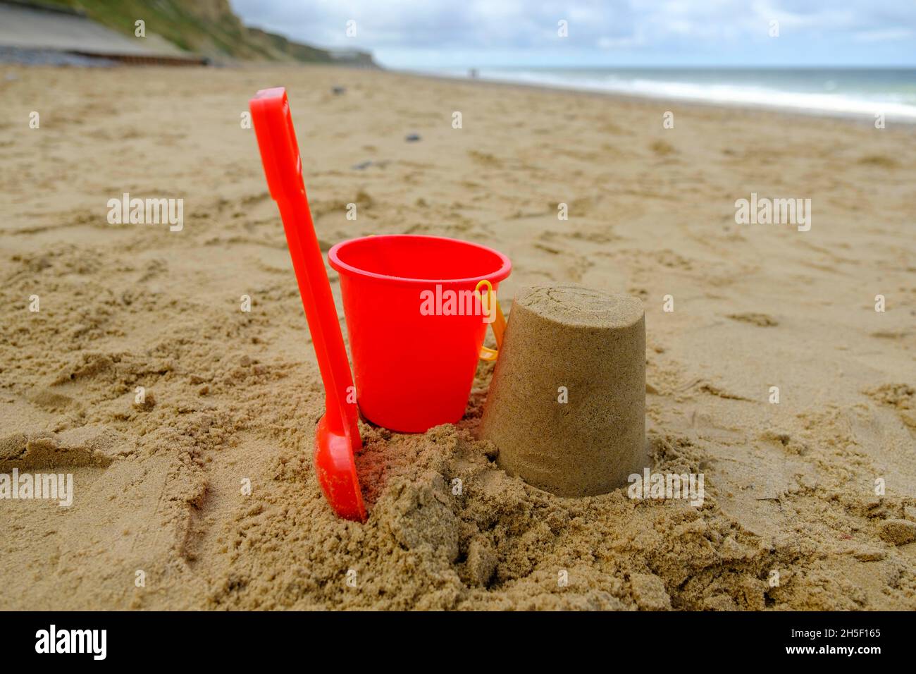 Bucket and Spade Stock Photo - Alamy