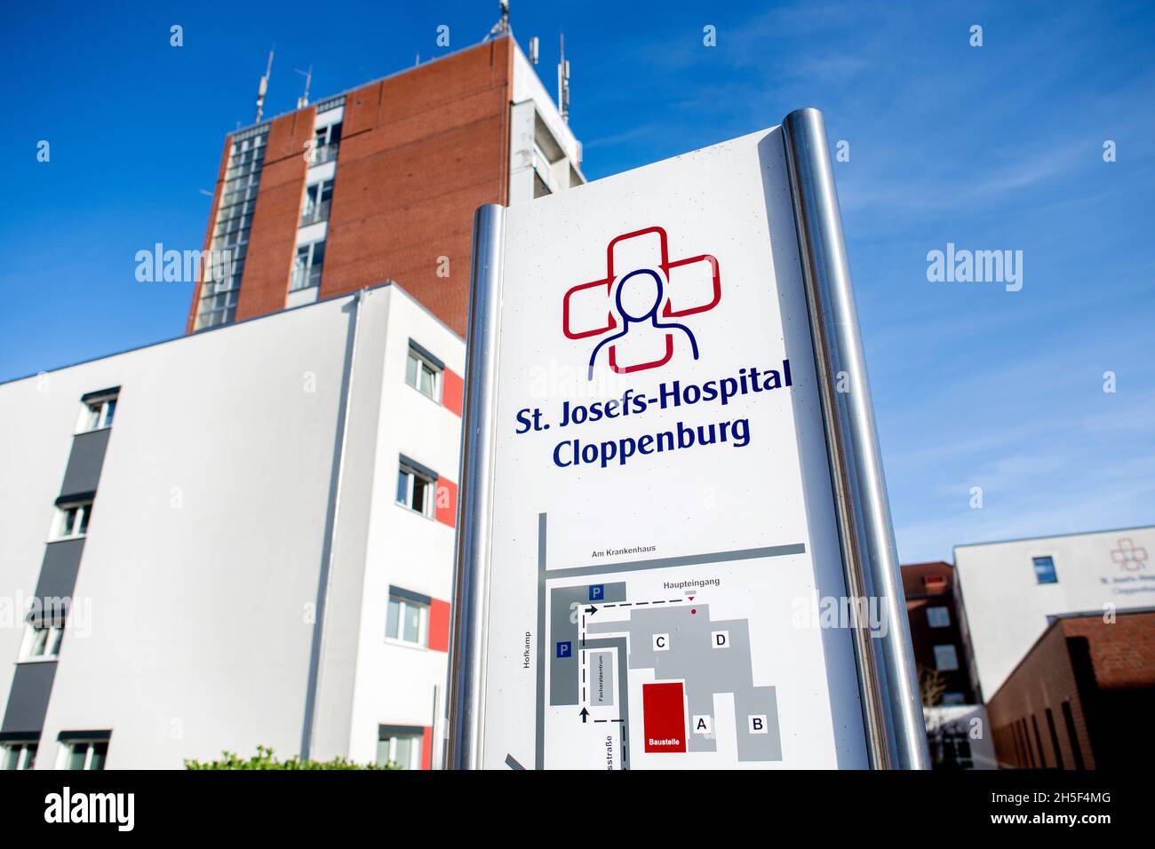 St josefs hospital hi-res stock photography and images - Alamy