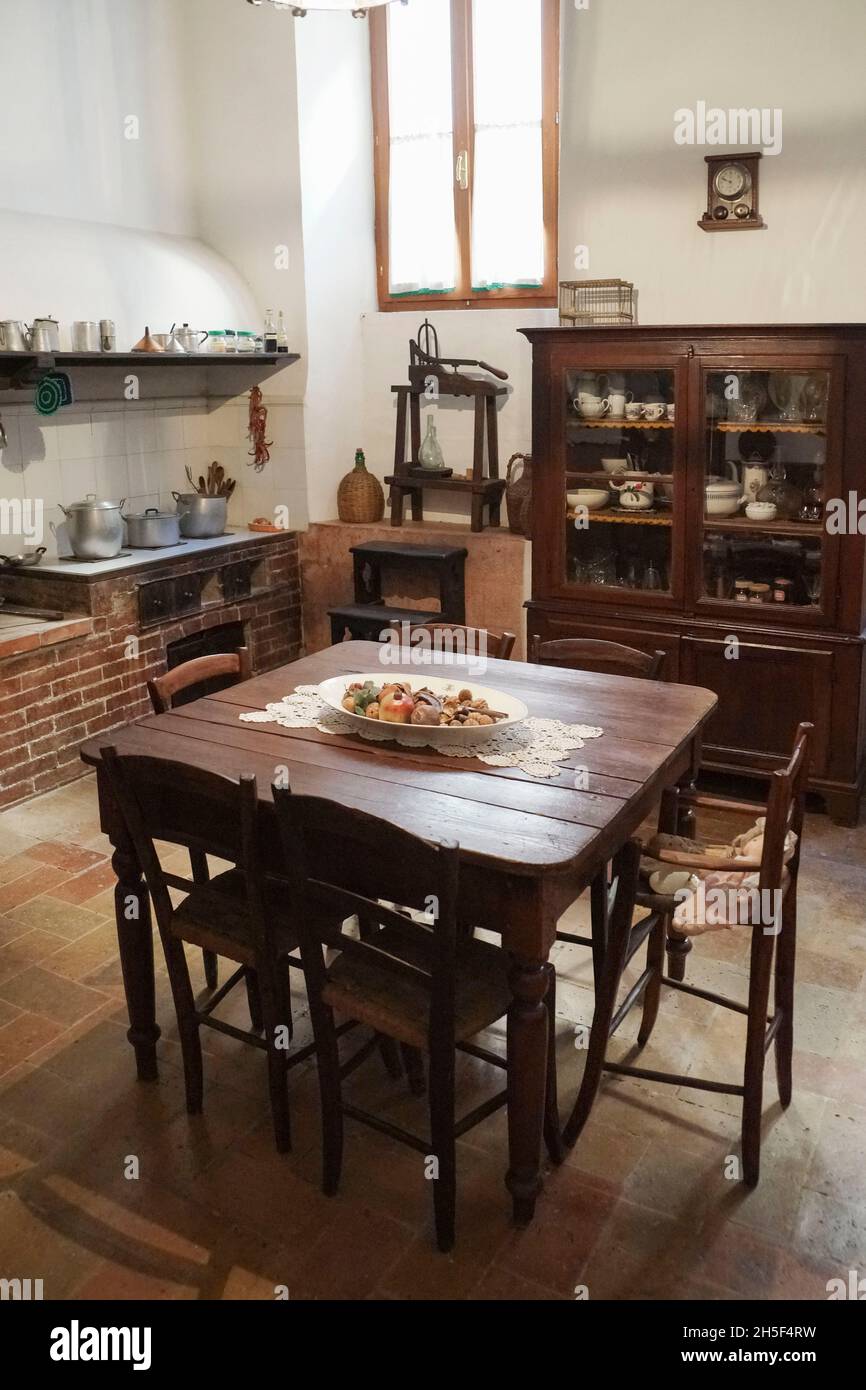 Palazzo Compagnucci palace, Kitchen, Orange Flag, Montecassiano, Marche ...