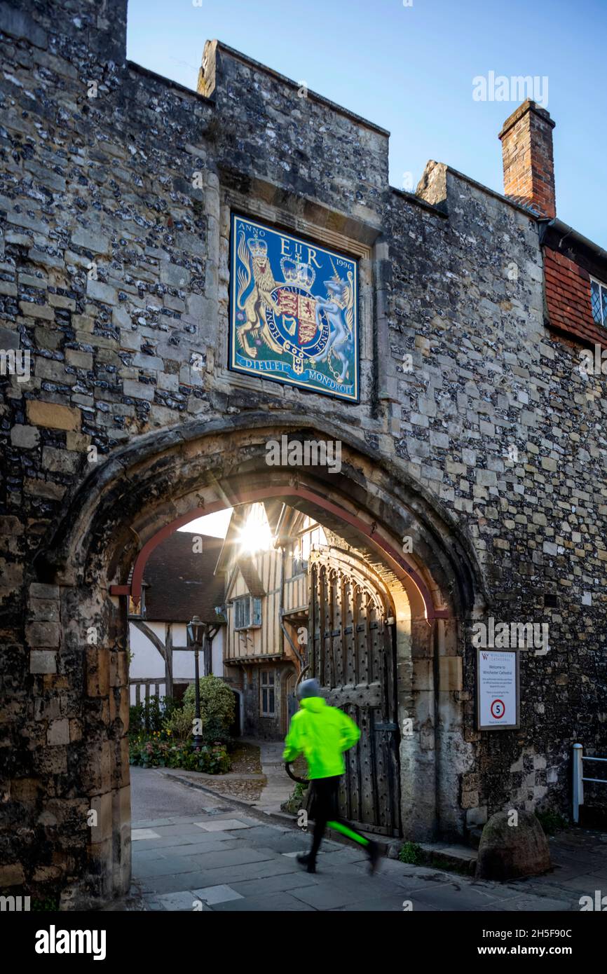 15th century priory gate entrance hi-res stock photography and images ...