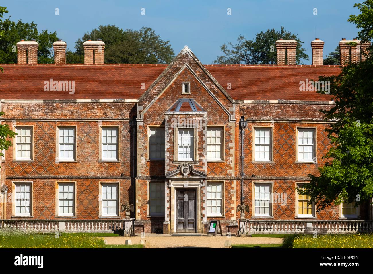 The vyne house hi-res stock photography and images - Alamy