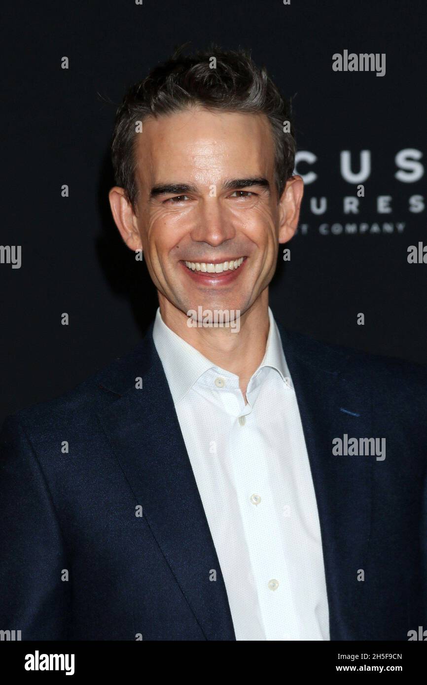 Los Angeles, CA. 8th Nov, 2021. Christopher Gorham at arrivals for ...