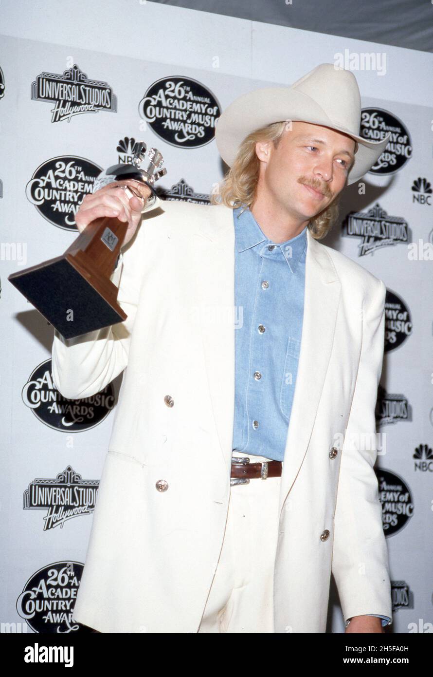 Alan JAckson at the 26th Annual Academy of Country Music Awards at ...