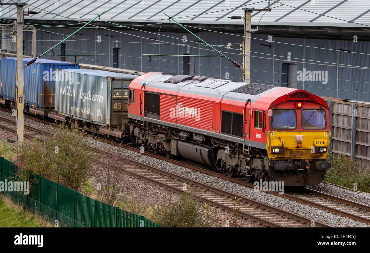 DB Cargo Class 66 - 66118 arriving at DIRFT Stock Photo - Alamy
