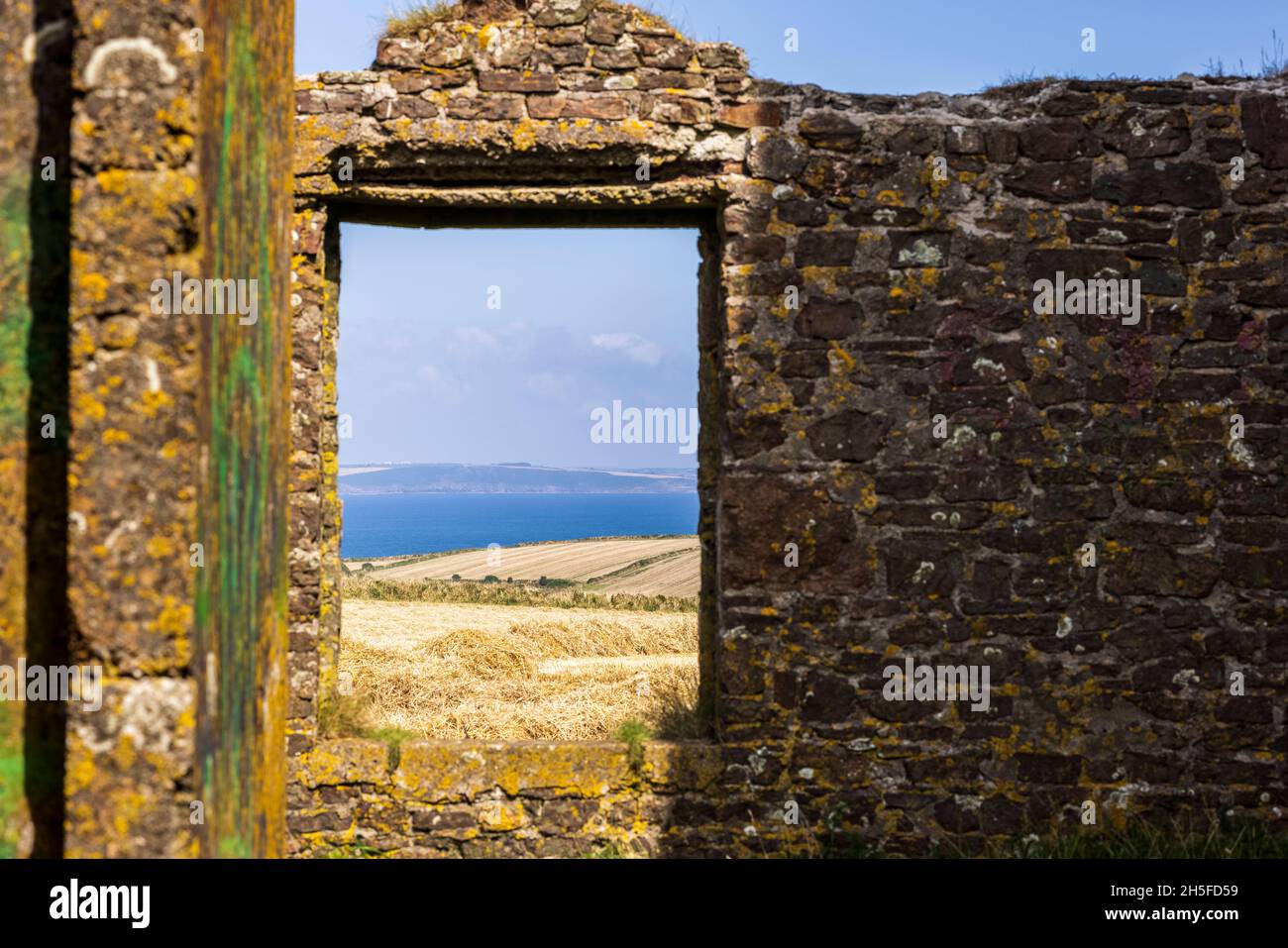 Ruins of the old Roberts Head signal tower, view through window to ...