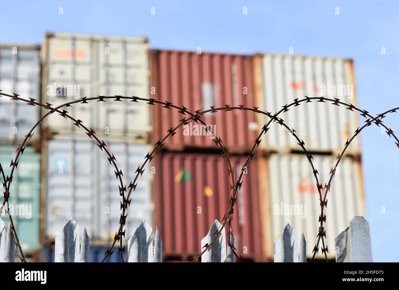 Supply chain border mexico hi-res stock photography and images - Alamy