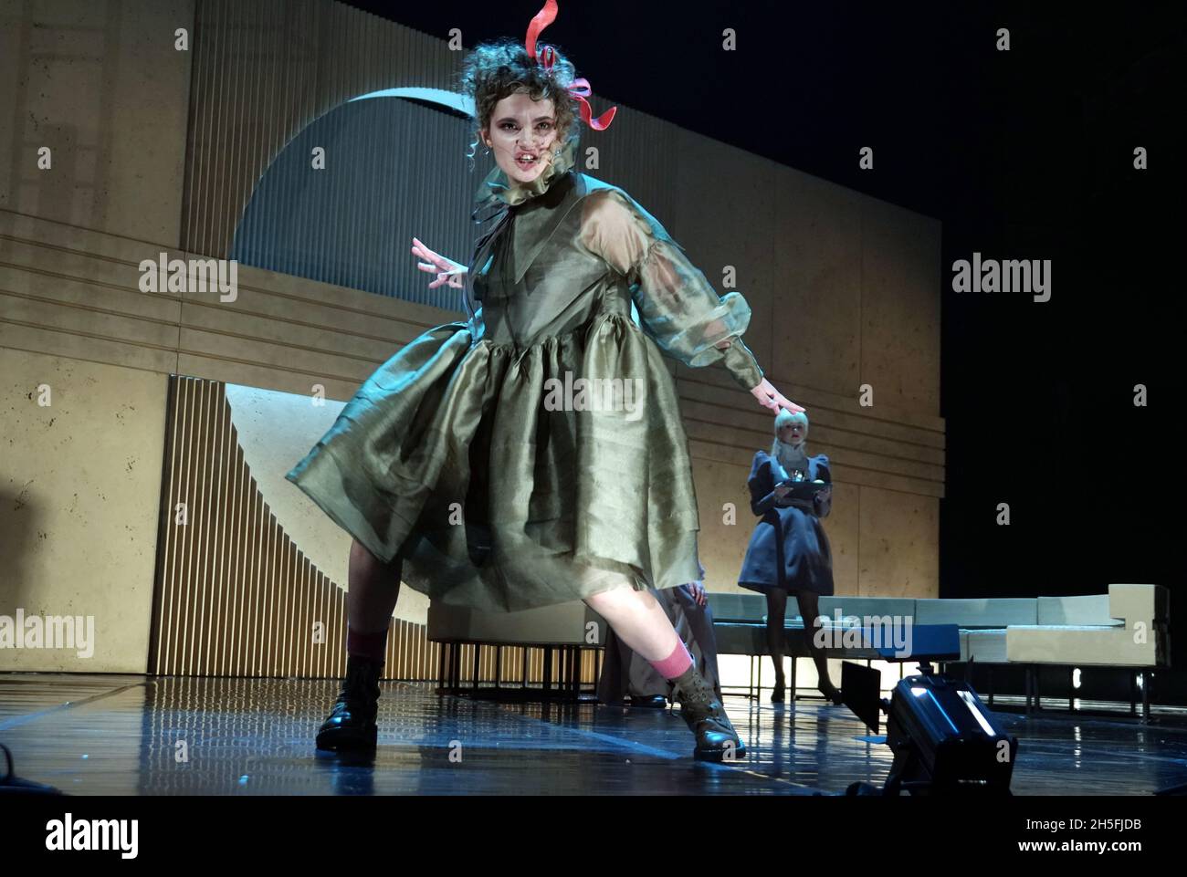 Anna lebedeva hi-res stock photography and images - Alamy