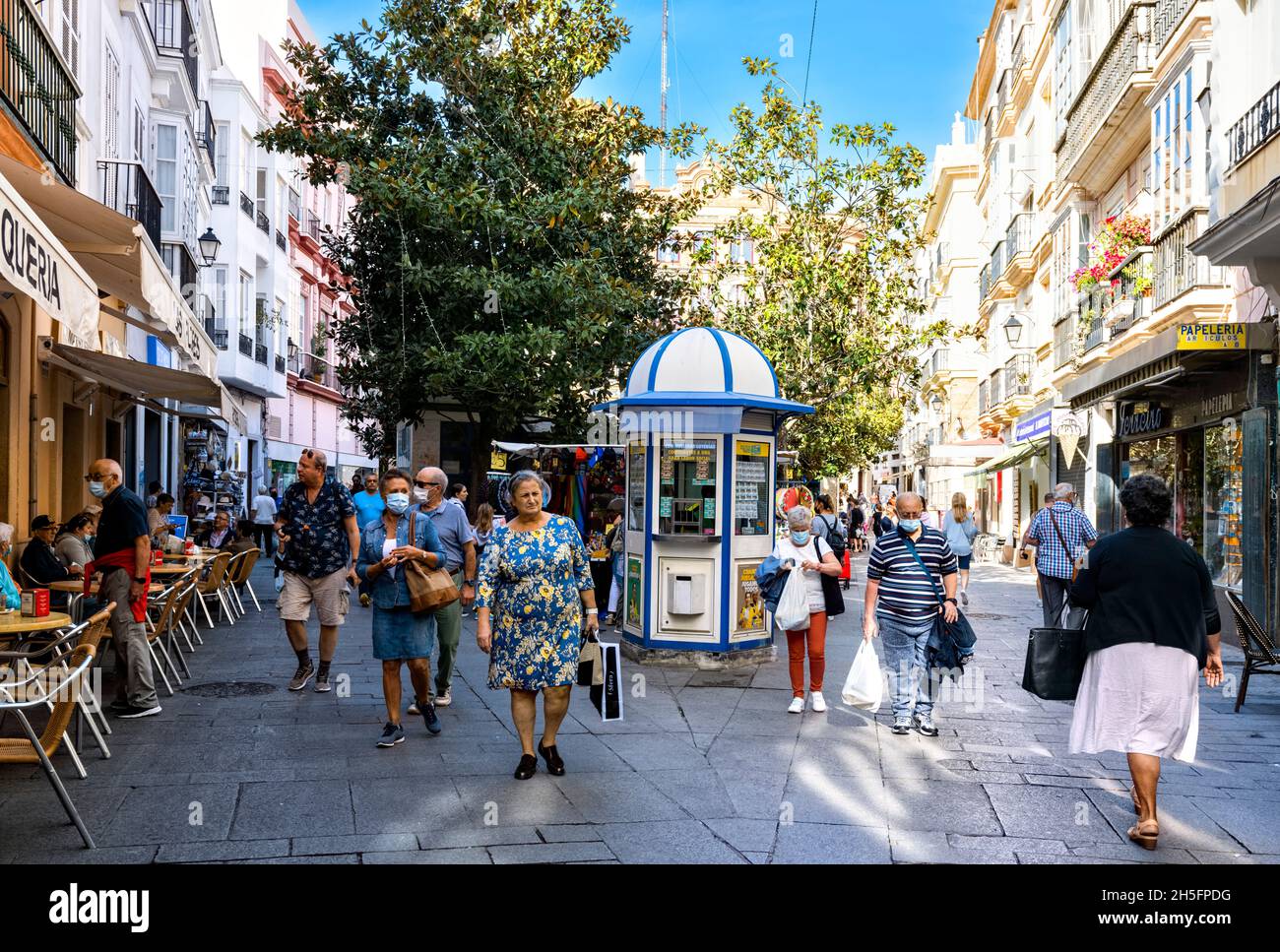 Cadiz old town hi-res stock photography and images - Alamy