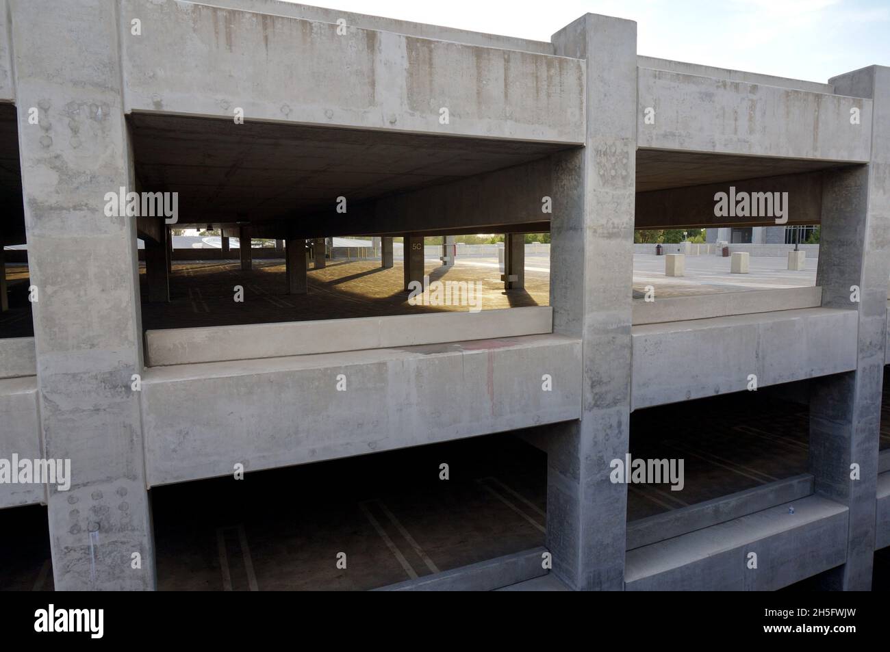 Shot of concrete monolithic frame in daylight Stock Photo - Alamy