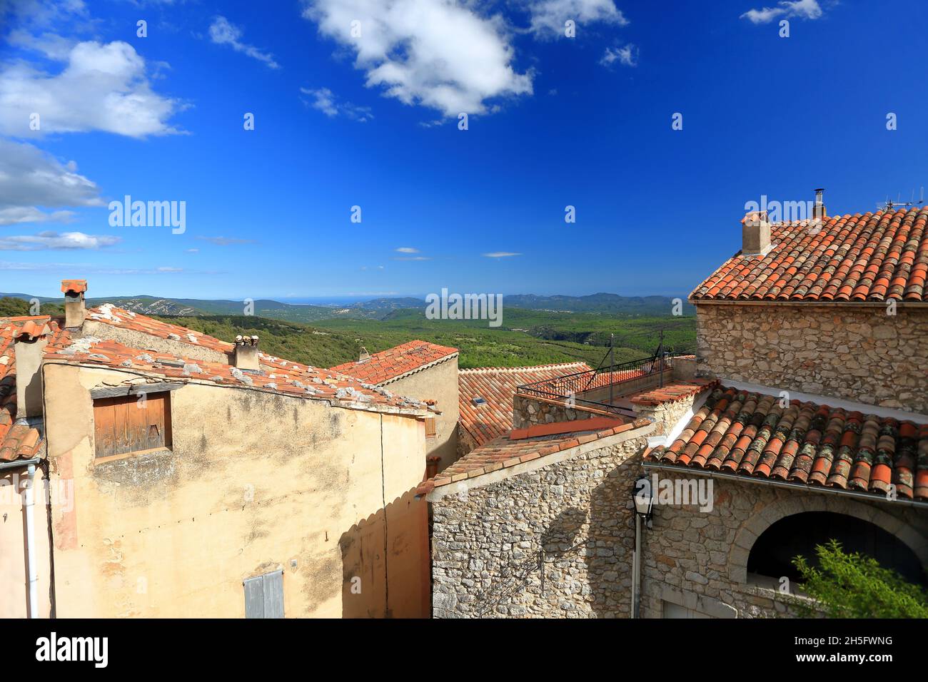Village de Mons, Var, 83, PACA Stock Photo - Alamy