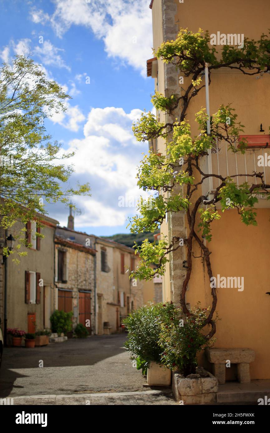 Village de Mons, Var, 83, PACA Stock Photo - Alamy
