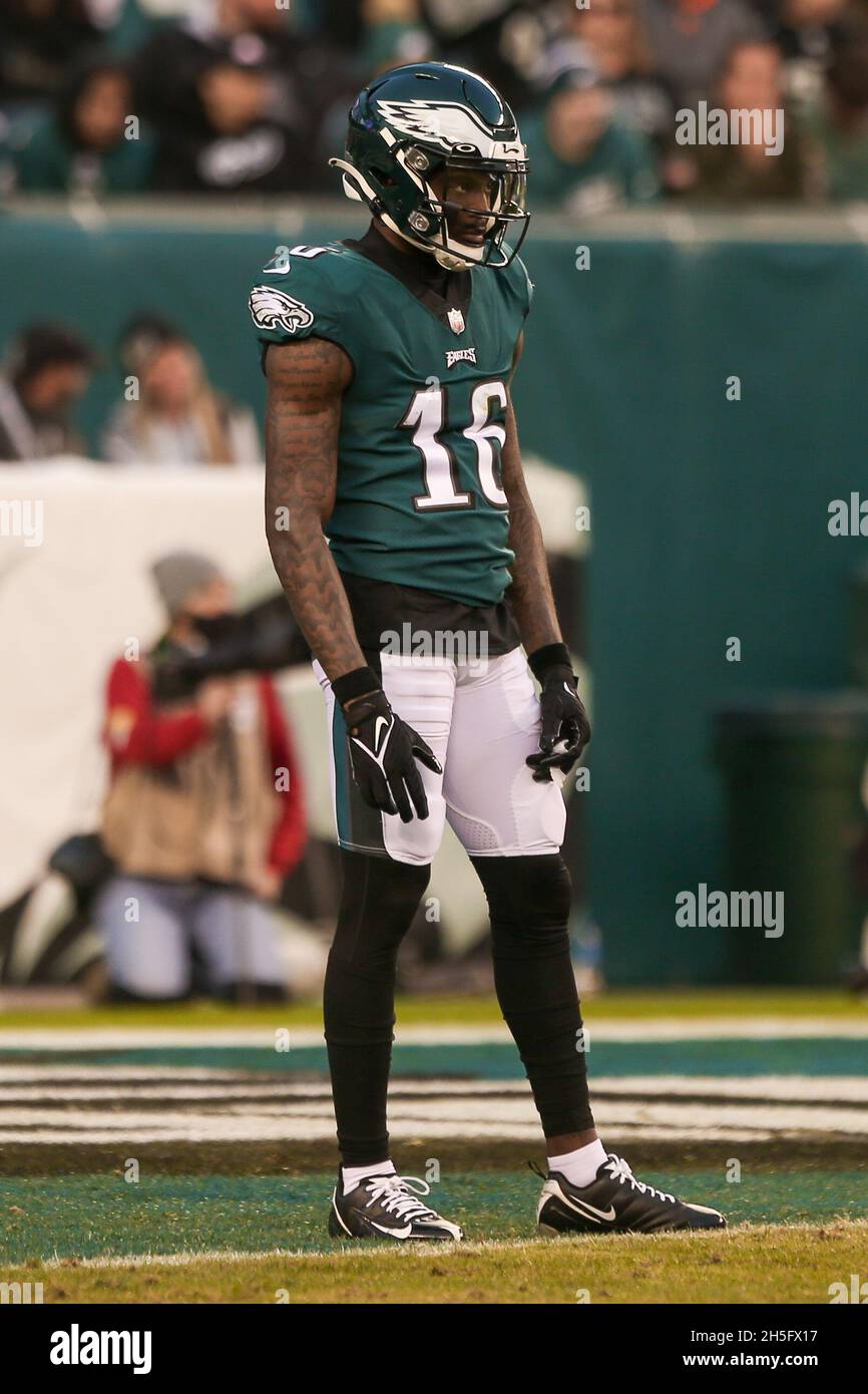 Quez watkins eagles hi-res stock photography and images - Alamy