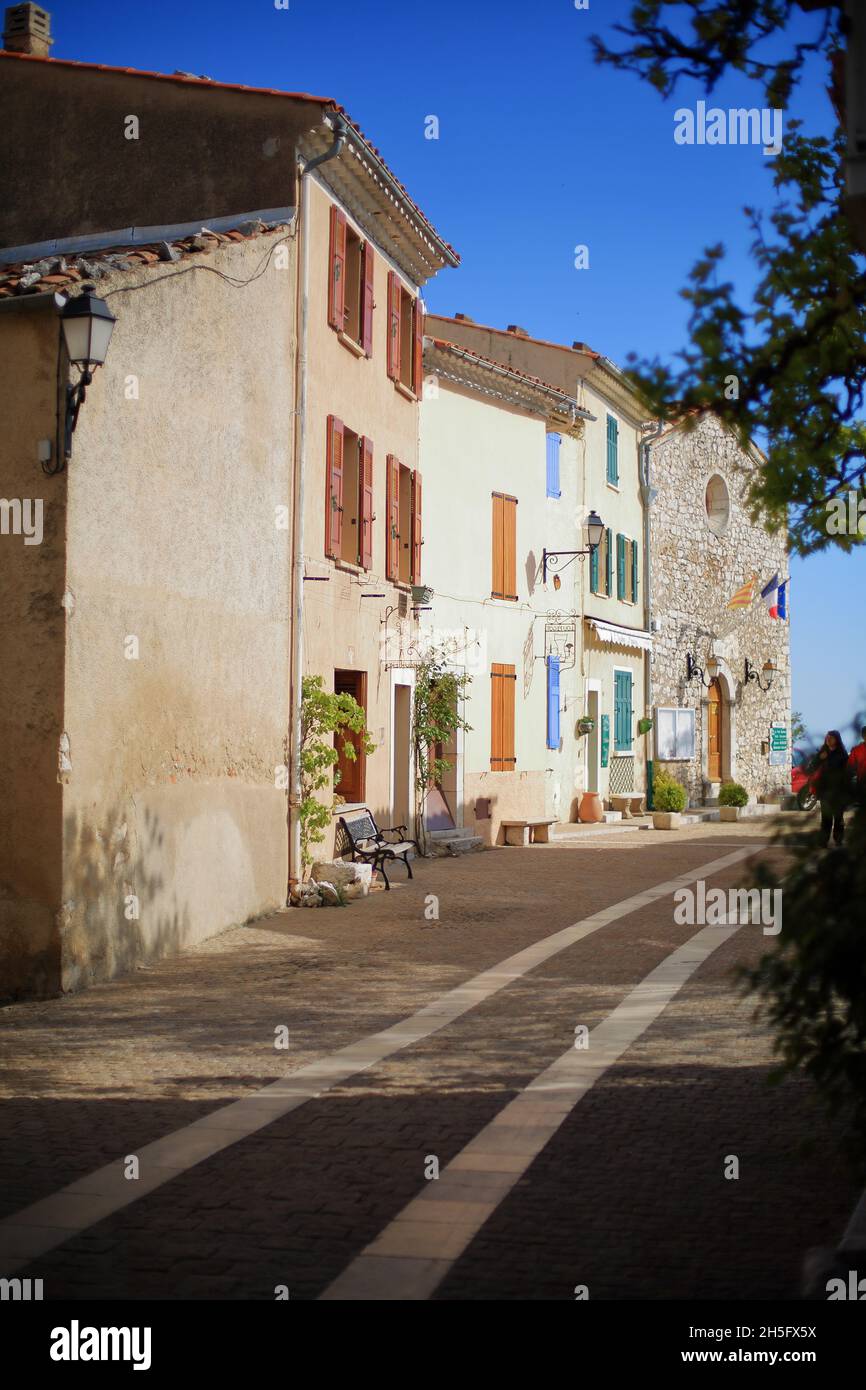 Village de Mons, Var, 83, PACA Stock Photo - Alamy