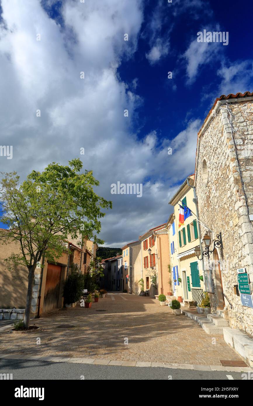 Village mons hi-res stock photography and images - Alamy