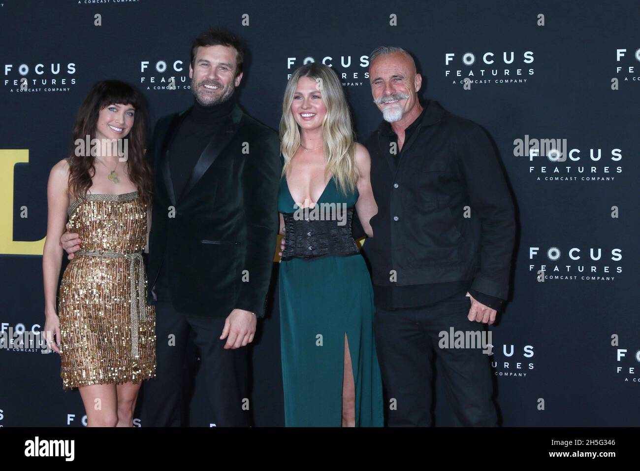 Los Angeles, CA , November 8, 2021, Maiara Walsh, Clive Standen ...