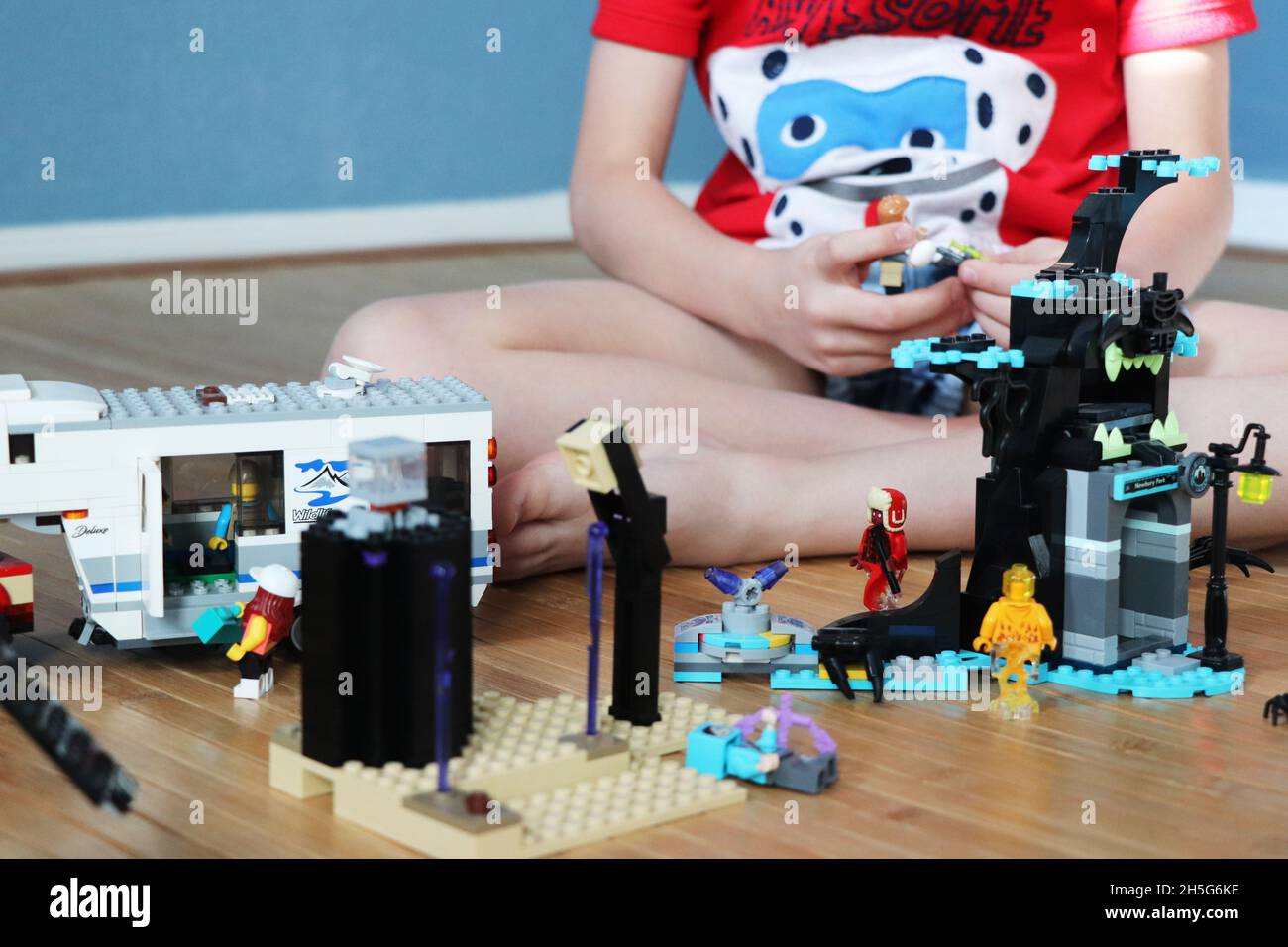 Child imaginary world hi-res stock photography and images - Alamy